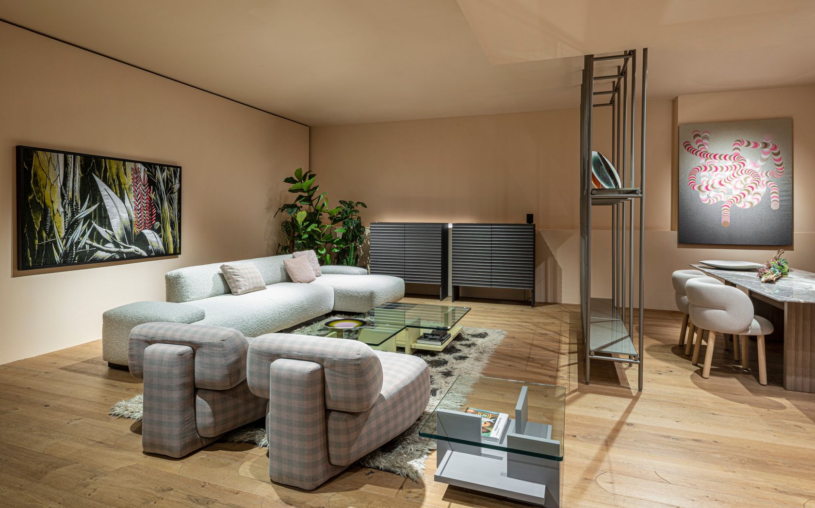 ROWS Credenza con ante a battente By Moroso | design Patricia Urquiola