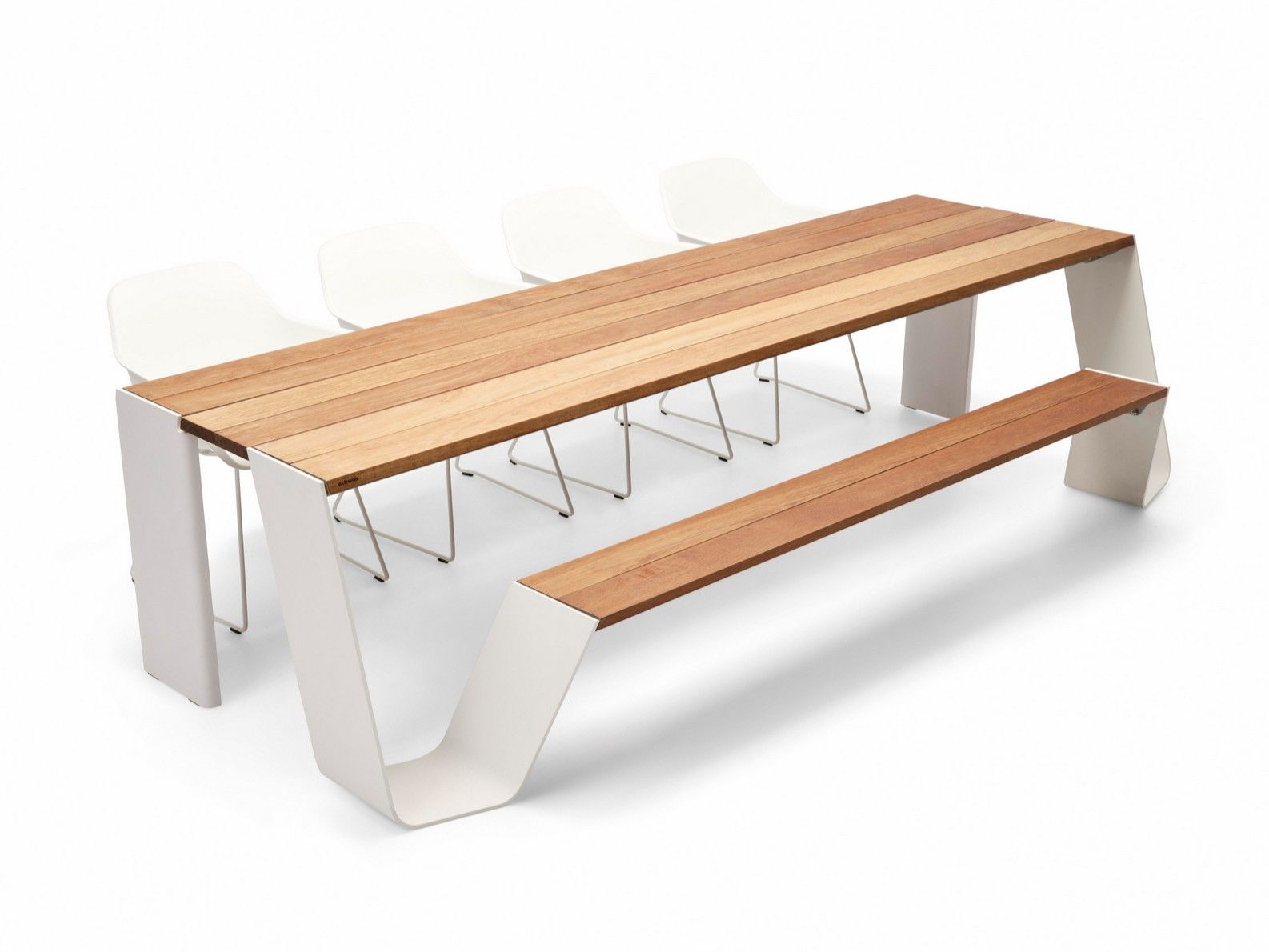 Extremis: Tables, chairs and outdoor furniture | Archiproducts