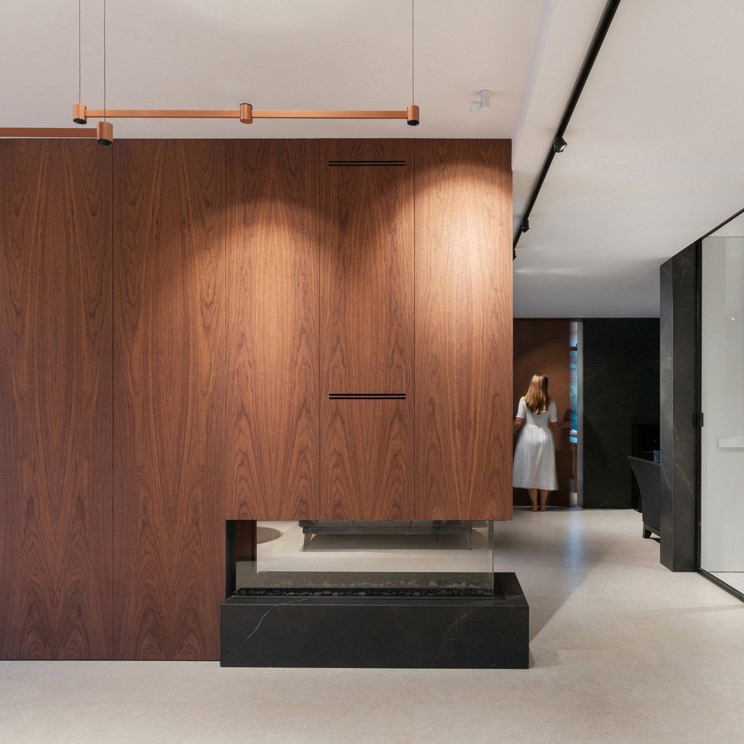 iO 48V LED aluminium track-Light By Arkoslight | design Rubén Saldaña