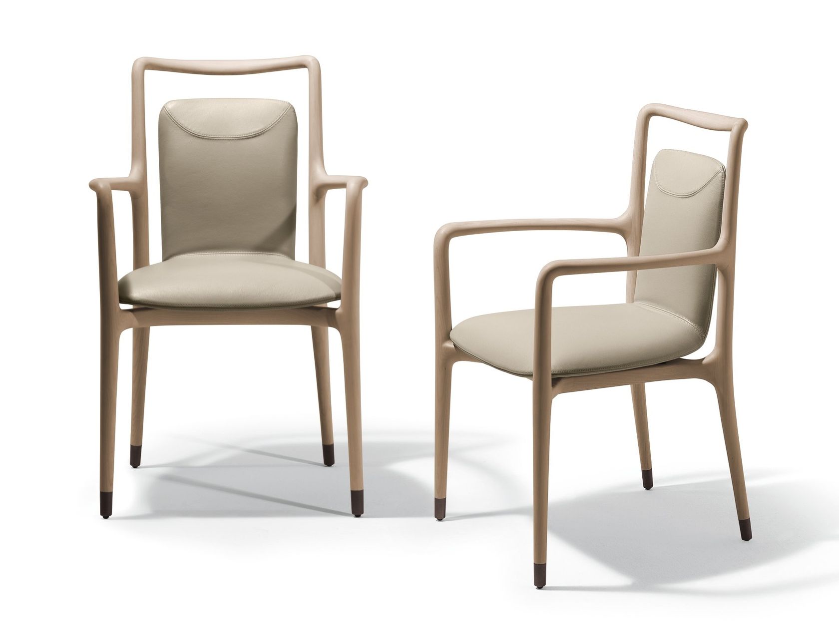IBLA Leather chair with armrests By Giorgetti | design Roberto Lazzeroni