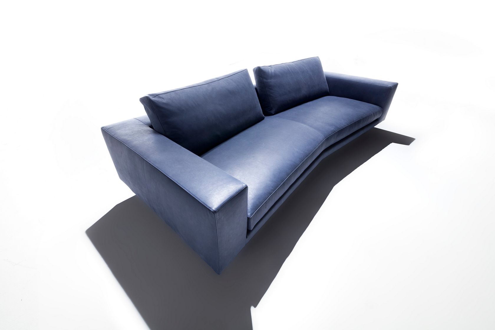 INNO | 3 seater sofa By ERBA ITALIA design Giorgio Soressi