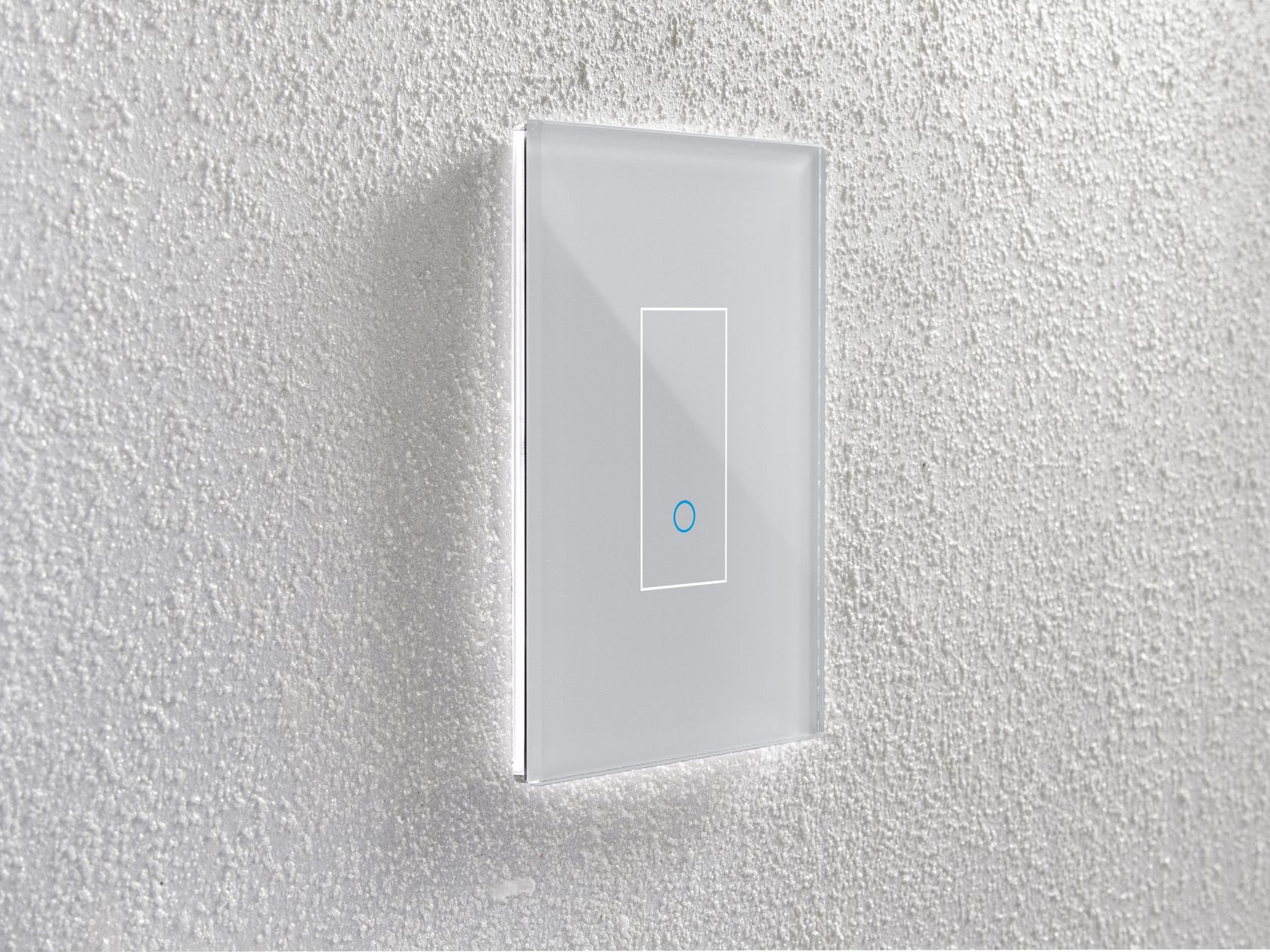 Smart switch with integrated Wi-Fi IOTTY SMART SWITCH LSWE By iotty