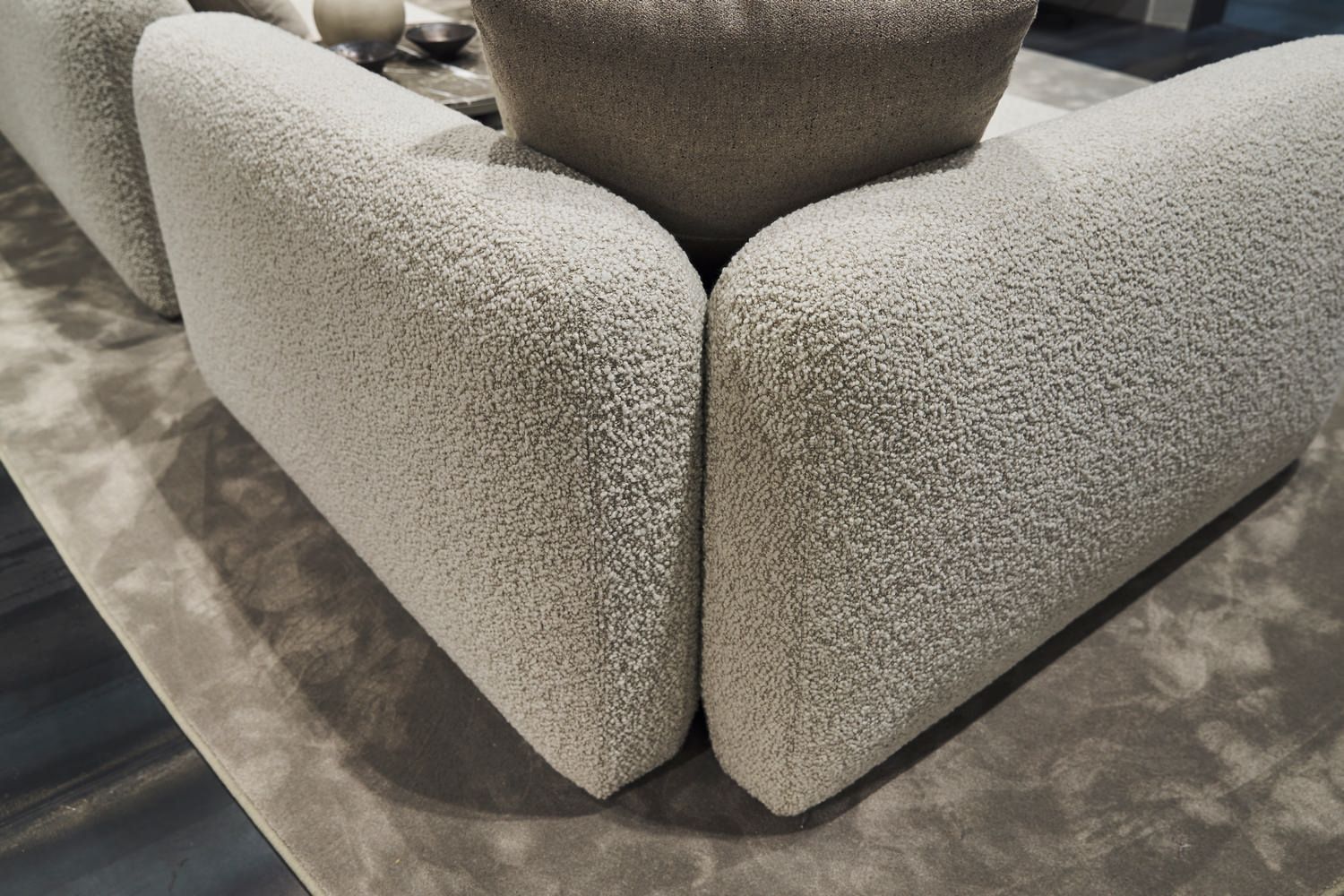 KINTAI Sofa By Art Nova | design Filippo Piotti