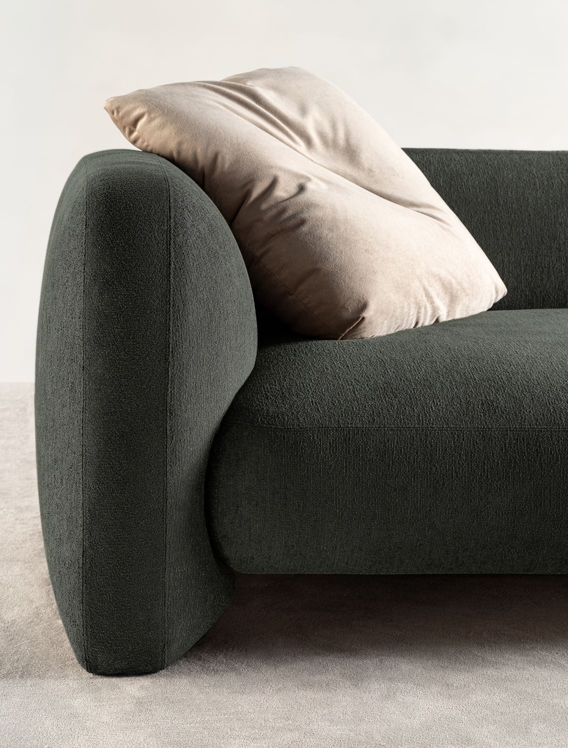 KINTAI Sofa By Art Nova | design Filippo Piotti