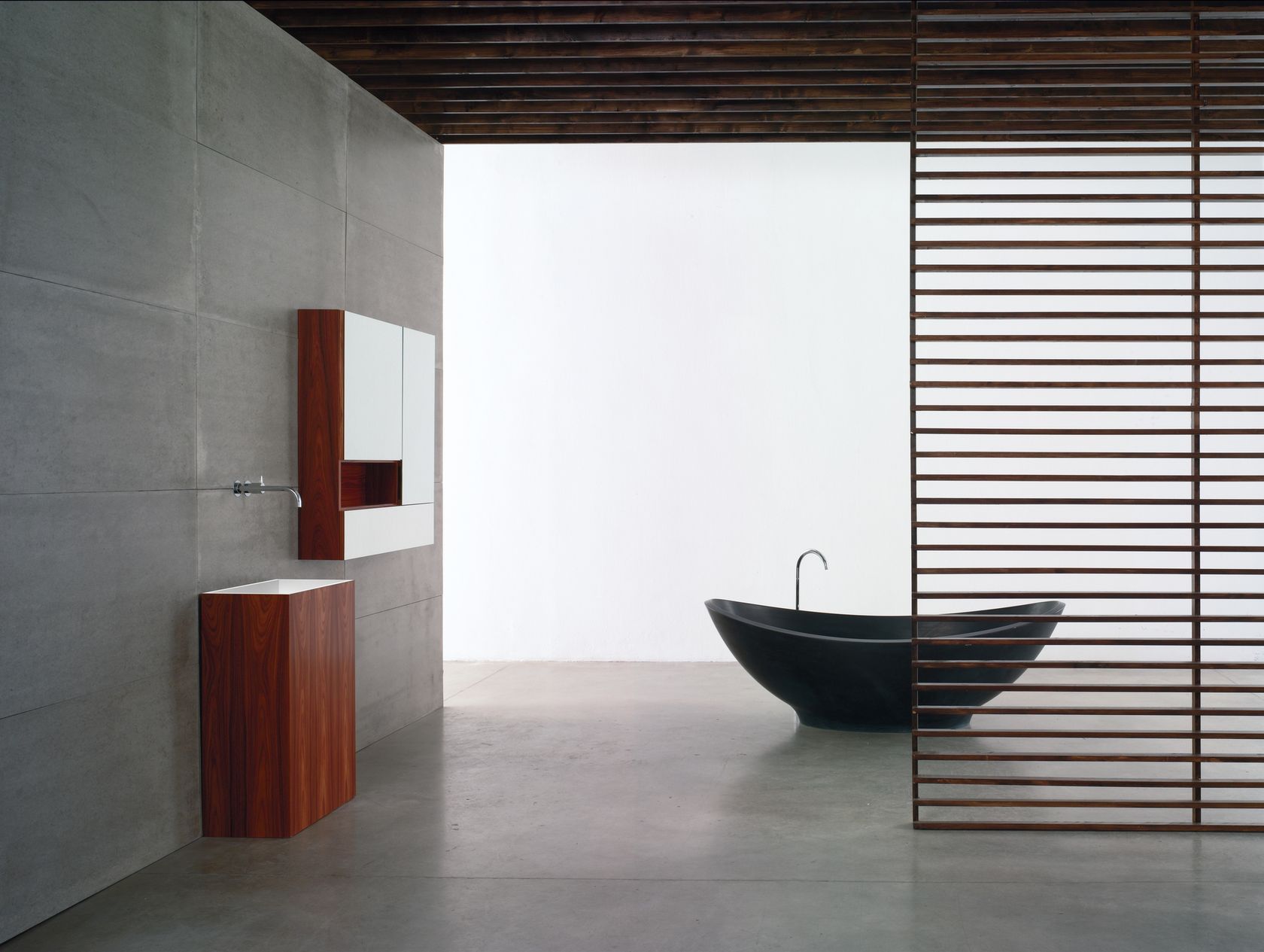 LAVASCA MINI Freestanding oval bathtub By Rapsel | design Matteo Thun