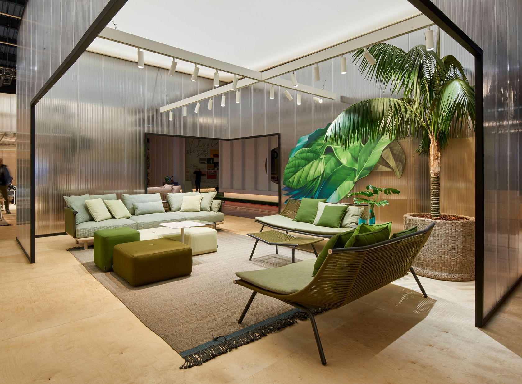 LAZE | Garden sofa By RODA