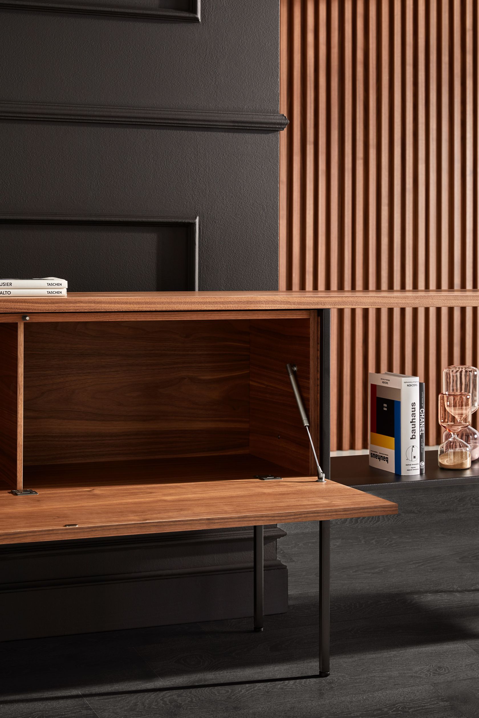LITERATURA OPEN | Sideboard sideboard By Punt design VICENT MARTÍNEZ