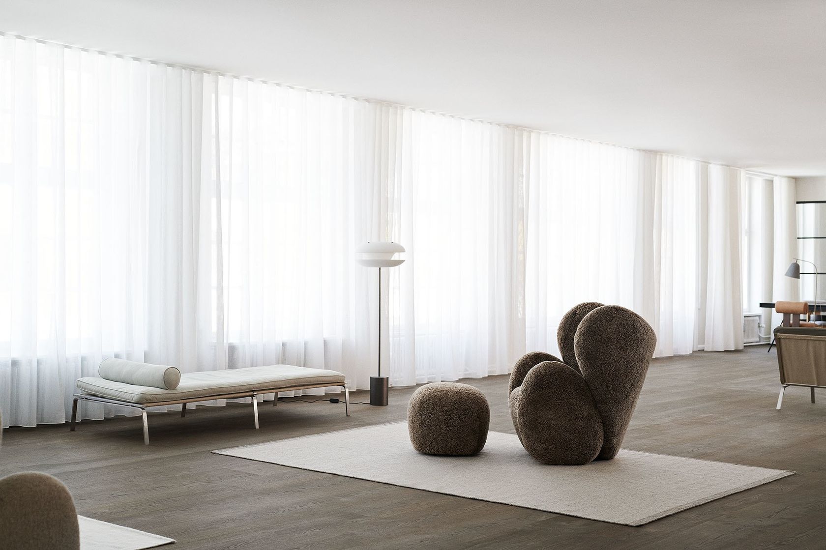 LITTLE BIG POUF | Sheepskin pouf Big Collection By NORR11 design Tommy ...