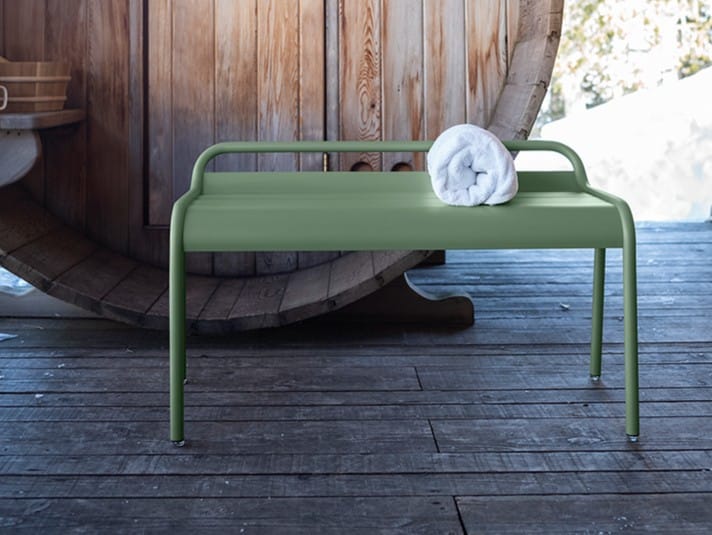 LUXEMBOURG Stackable aluminium garden bench By Fermob | design Frédéric ...