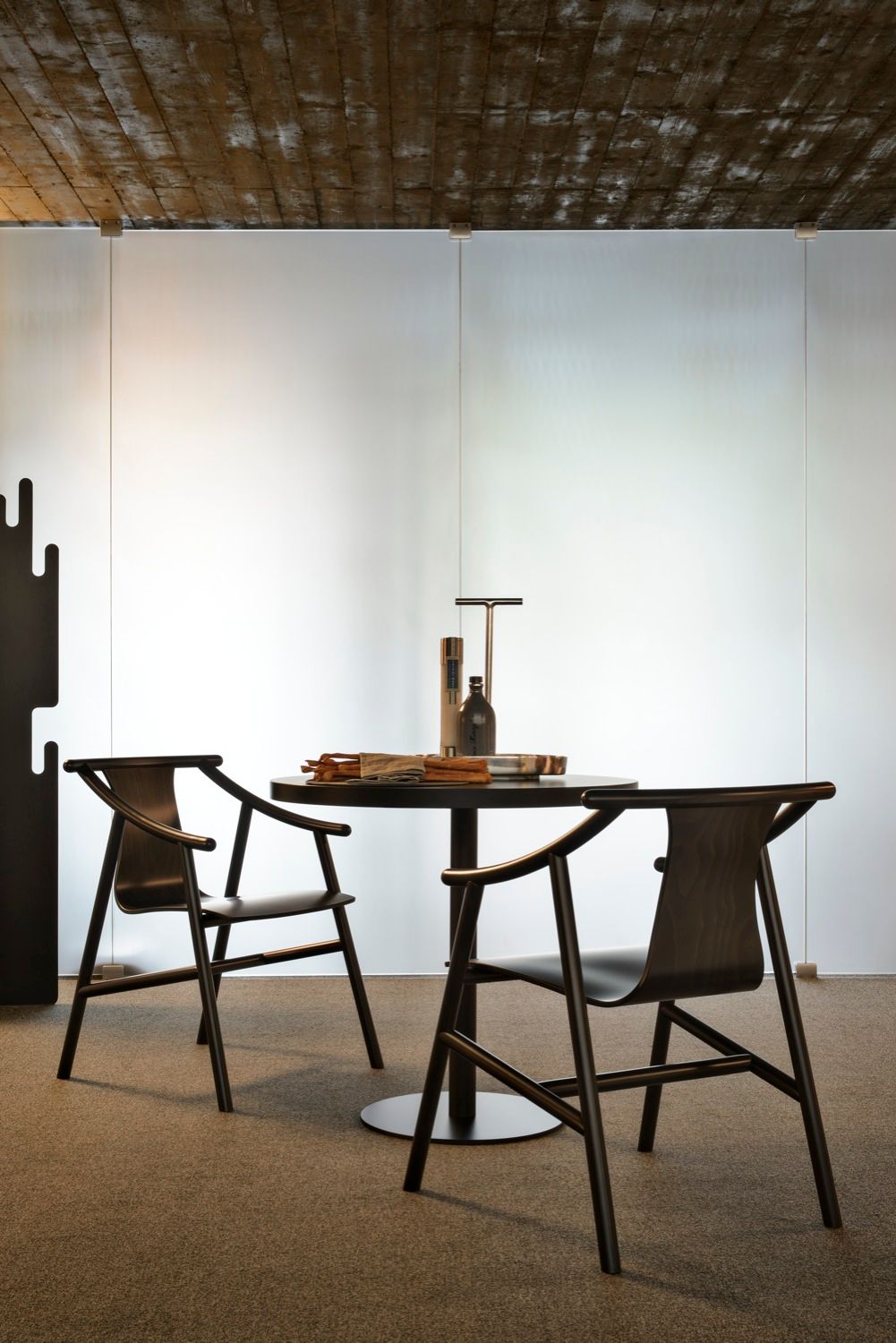 MAGISTRETTI 03 01 | Wooden chair Beech chair with armrests By Wiener ...