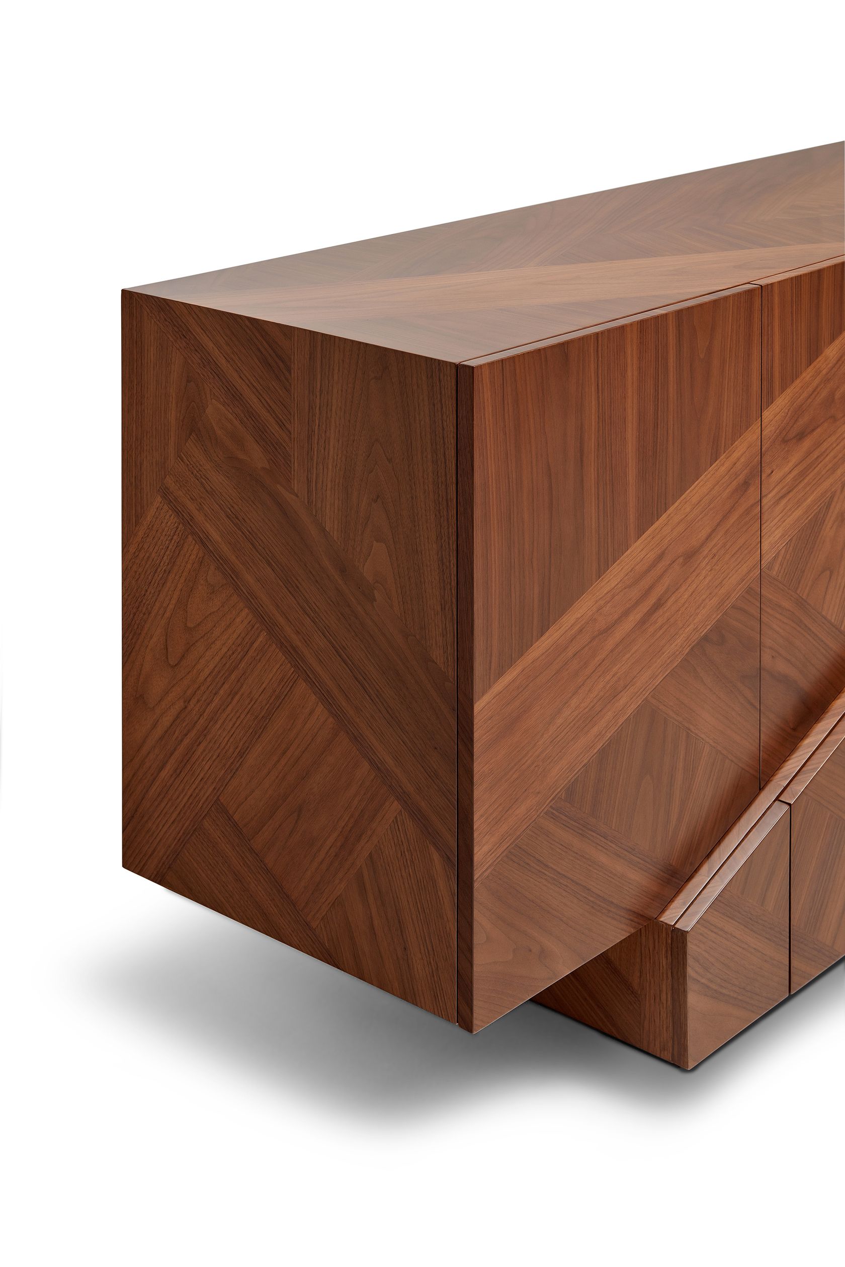 EARTH TO EARTH Wood veneer sideboard with drawers By Ginger & Jagger