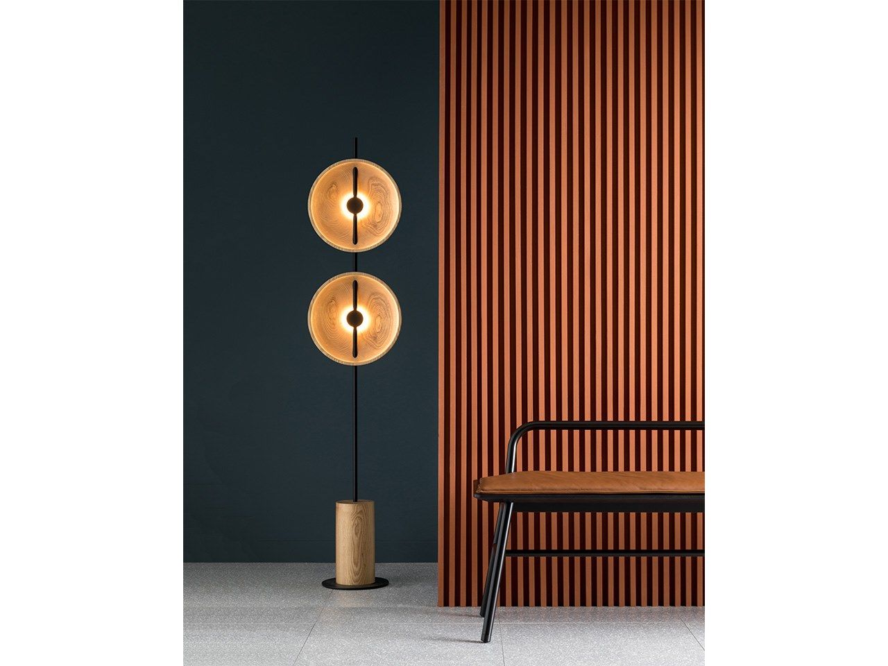 MITO LED American ash floor lamp By Rakumba