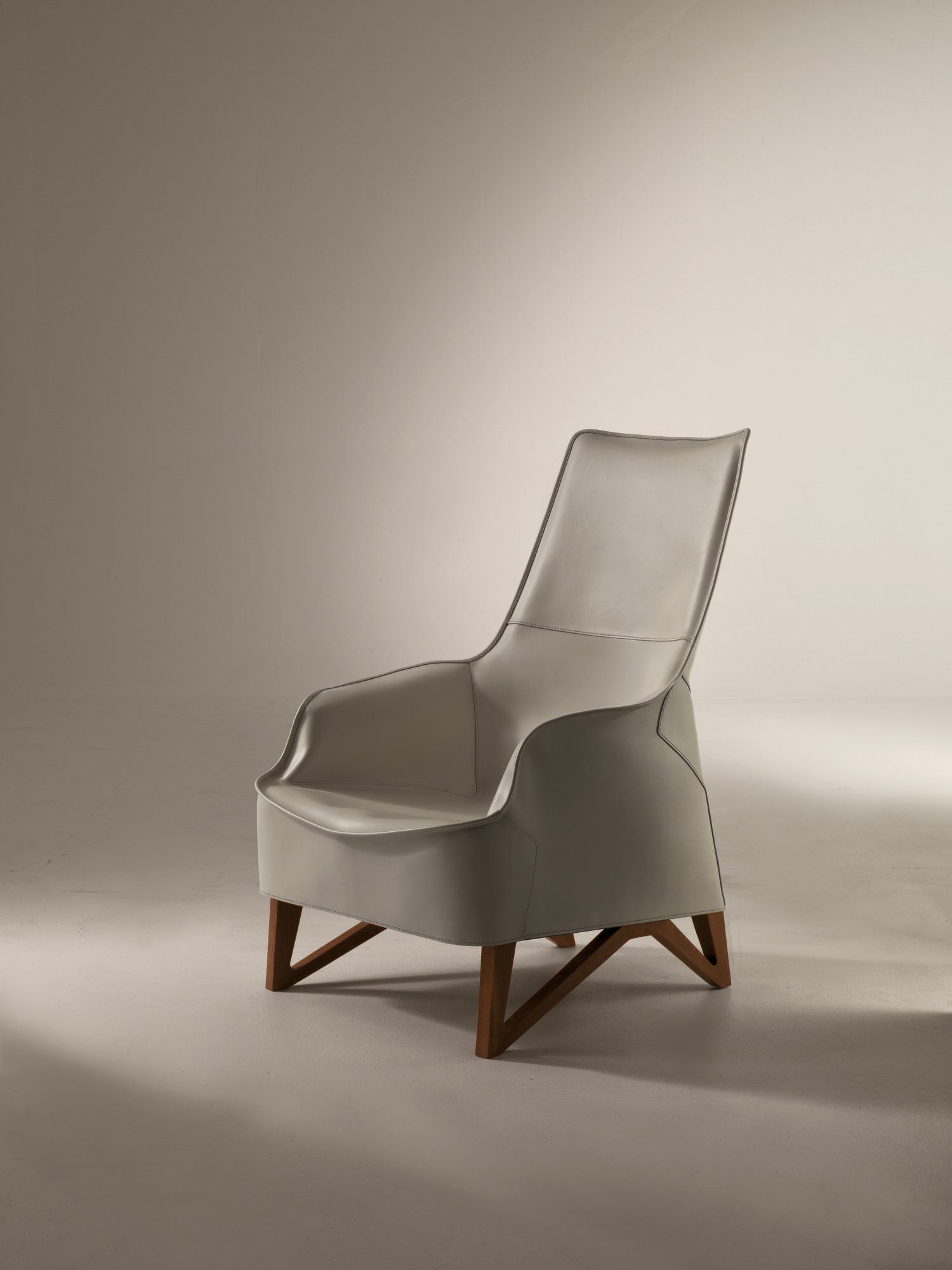 MOBIUS | Tanned leather armchair Mobius Collection By Giorgetti design ...