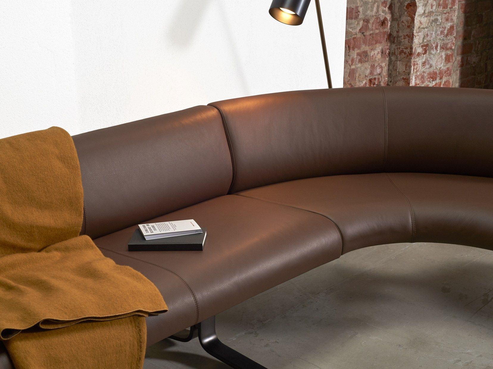 MOUNT | Corner bench Mount Collection By more design Gil Coste