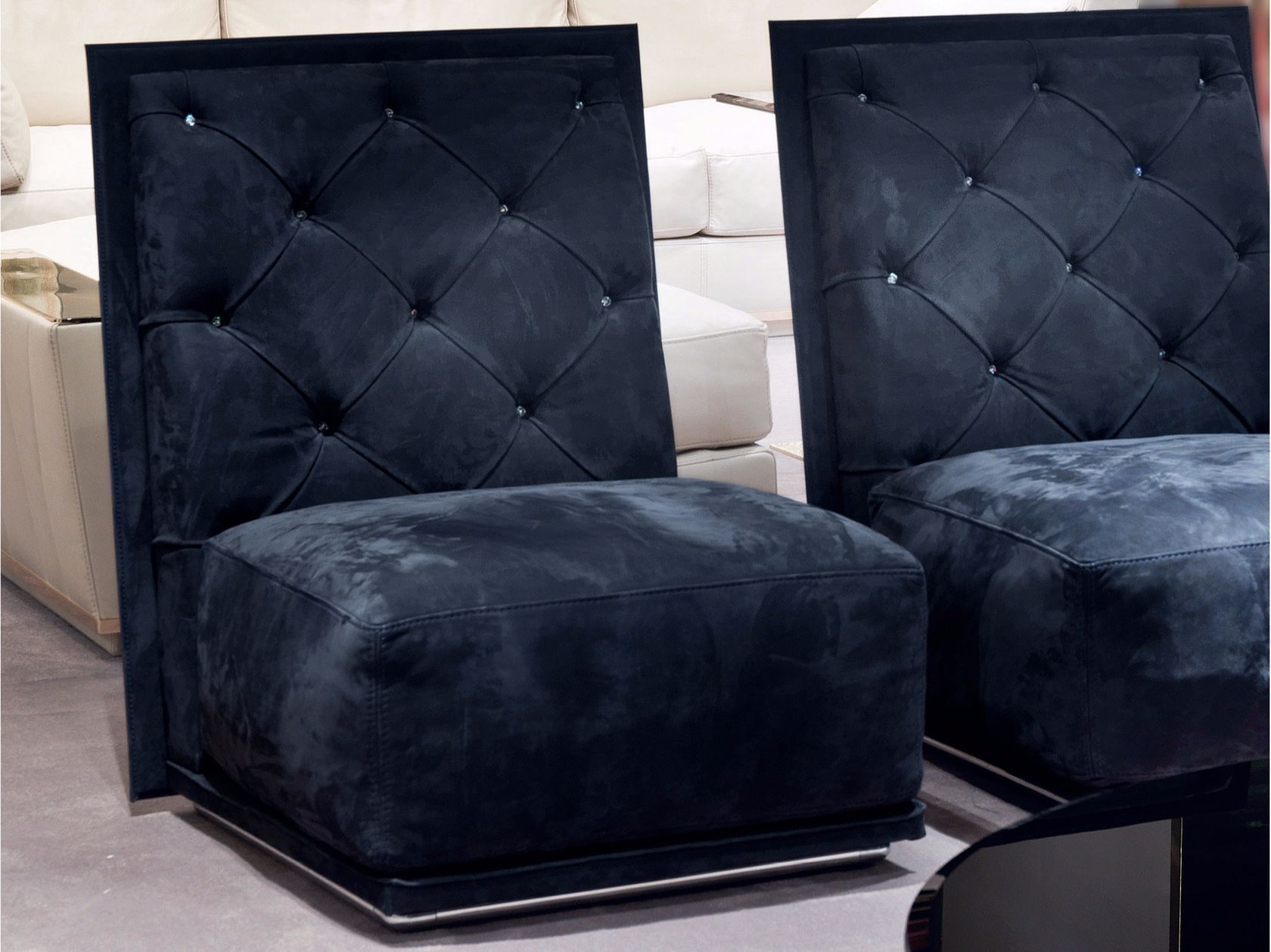 NAPOLEON | Easy chair Loveluxe Collection By Longhi design Giuseppe Viganò