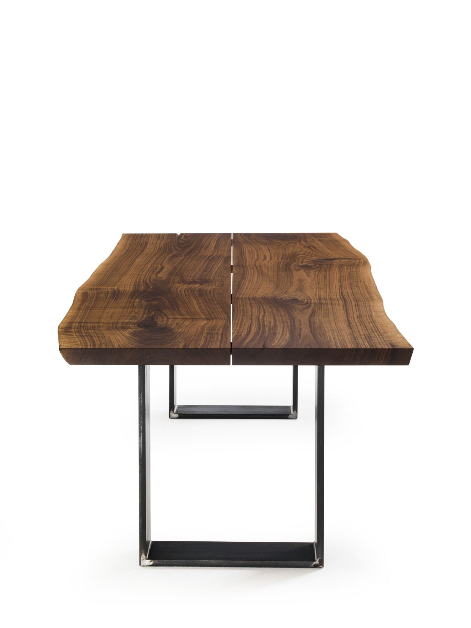 Tavolo con piano in legno massello e base in ferro NEWTON PLANK By Riva ...