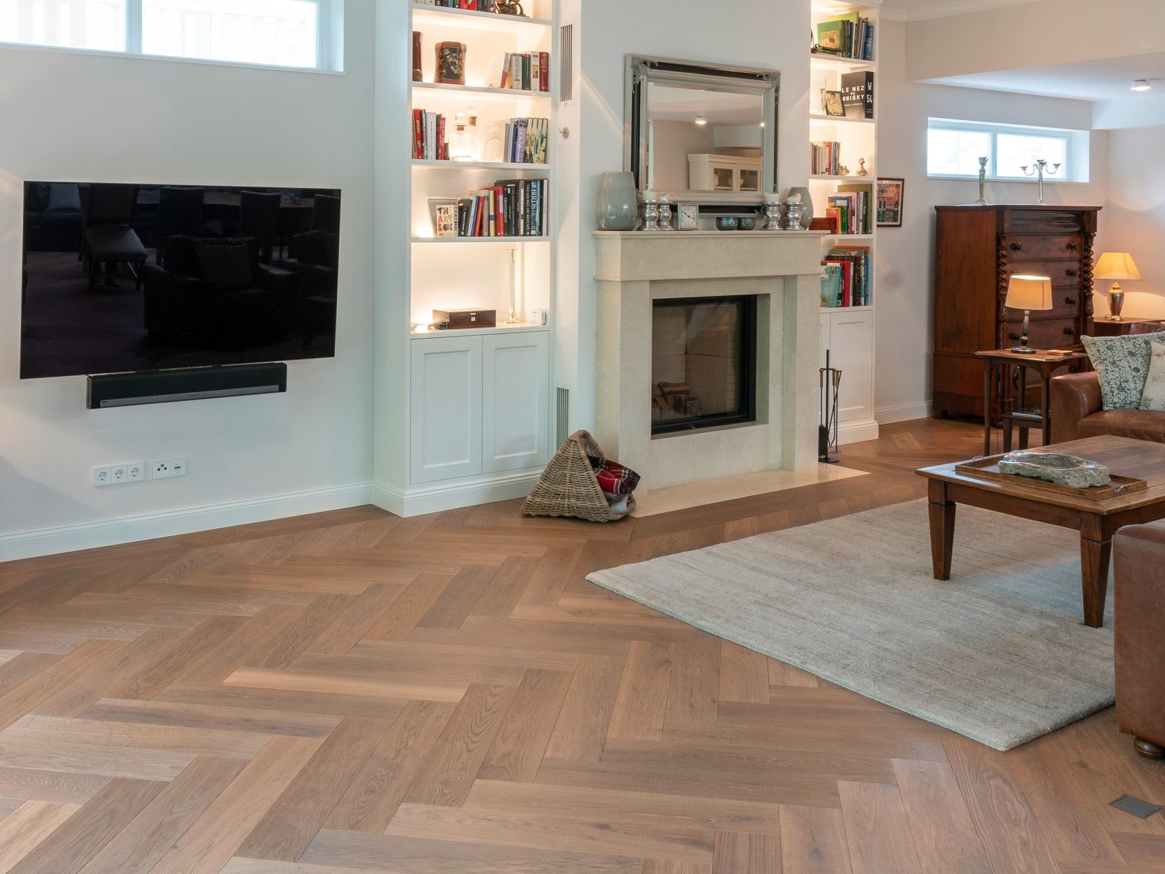 Oak flooring OAK VULCANO MEDIUM 90° - WHITE OIL Basic Eiche Collection ...