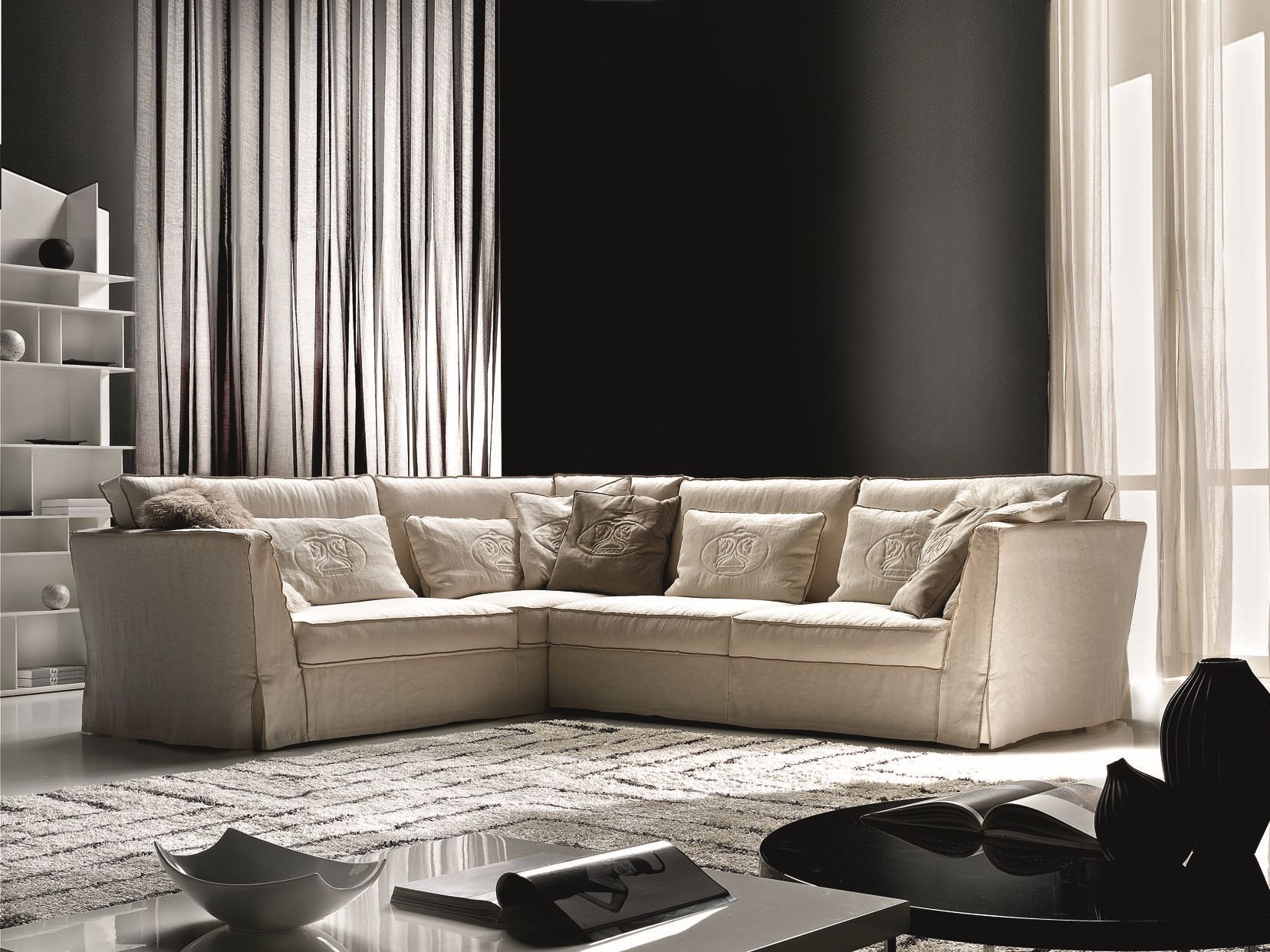 OTELLO Corner sectional fabric sofa By Former In Italia