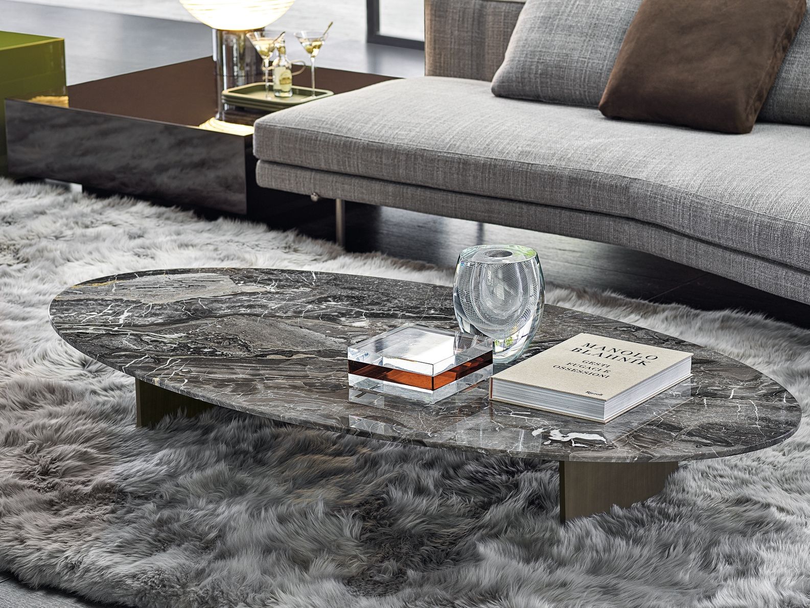 LINHA | Oval coffee table By Minotti design studio mk27