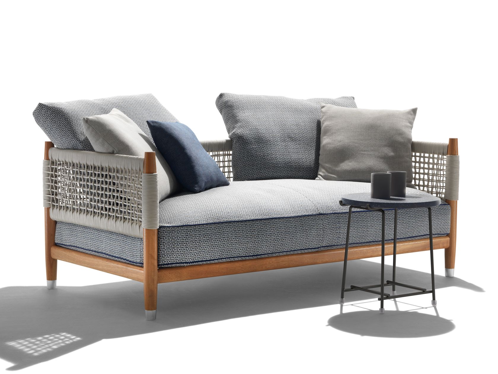 PARKER | Divano da giardino By Flexform design Antonio Citterio