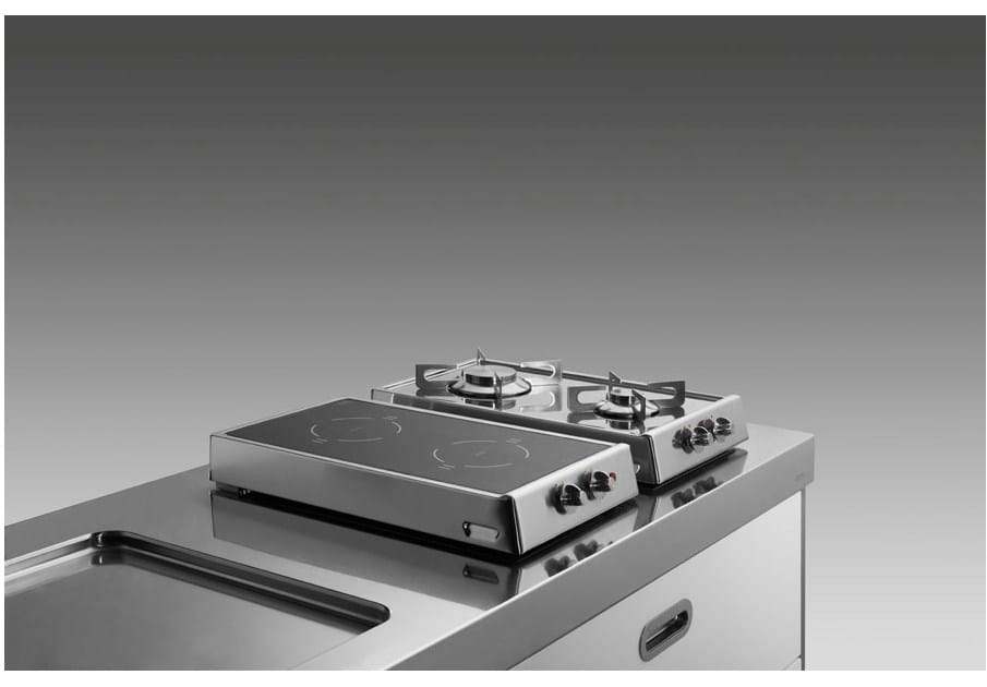 Piano cottura ribaltabile gas/induzione By ALPES-INOX