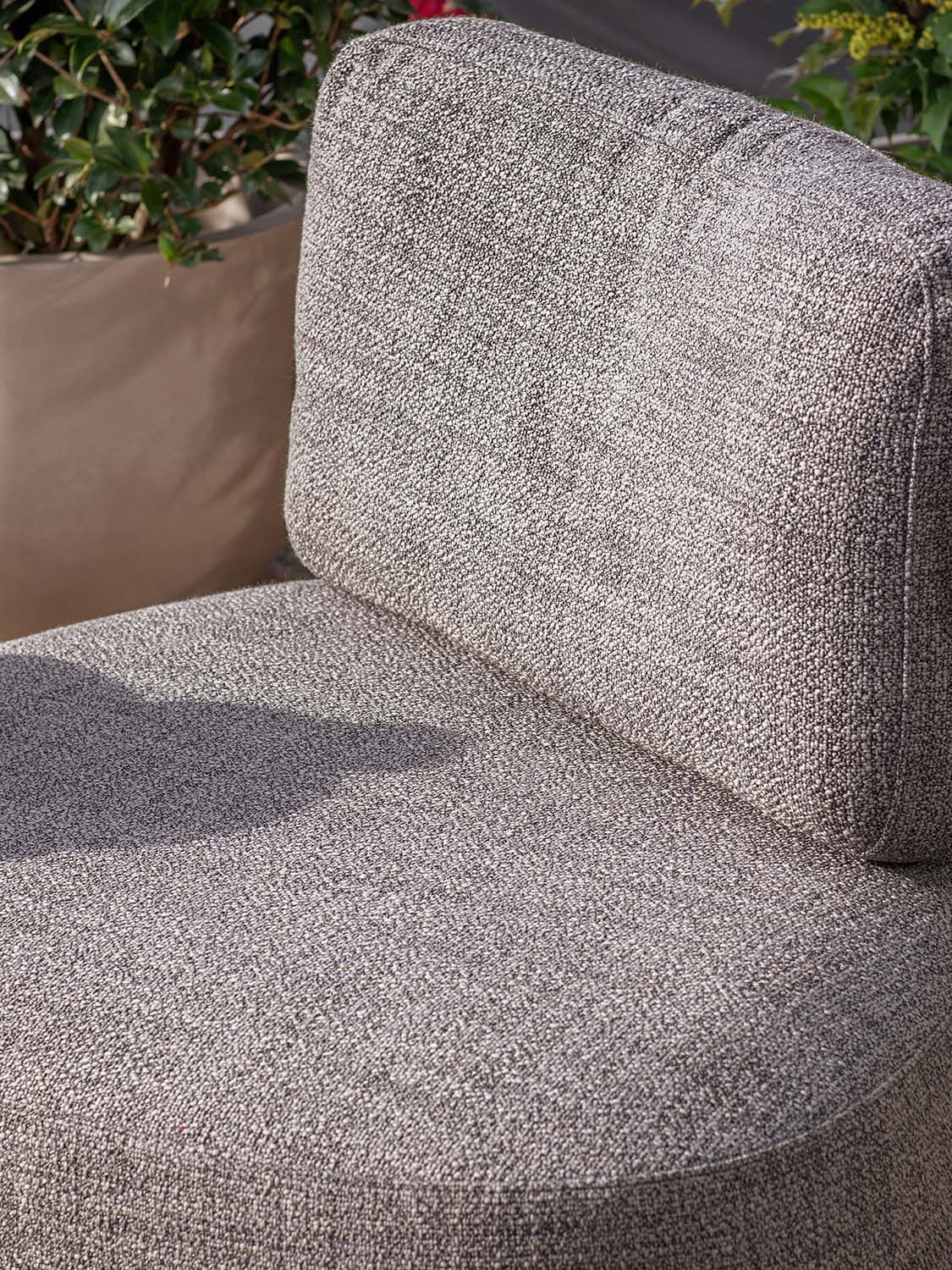 PIERRE SHELL Garden armchair By Flou | design Studio Contromano