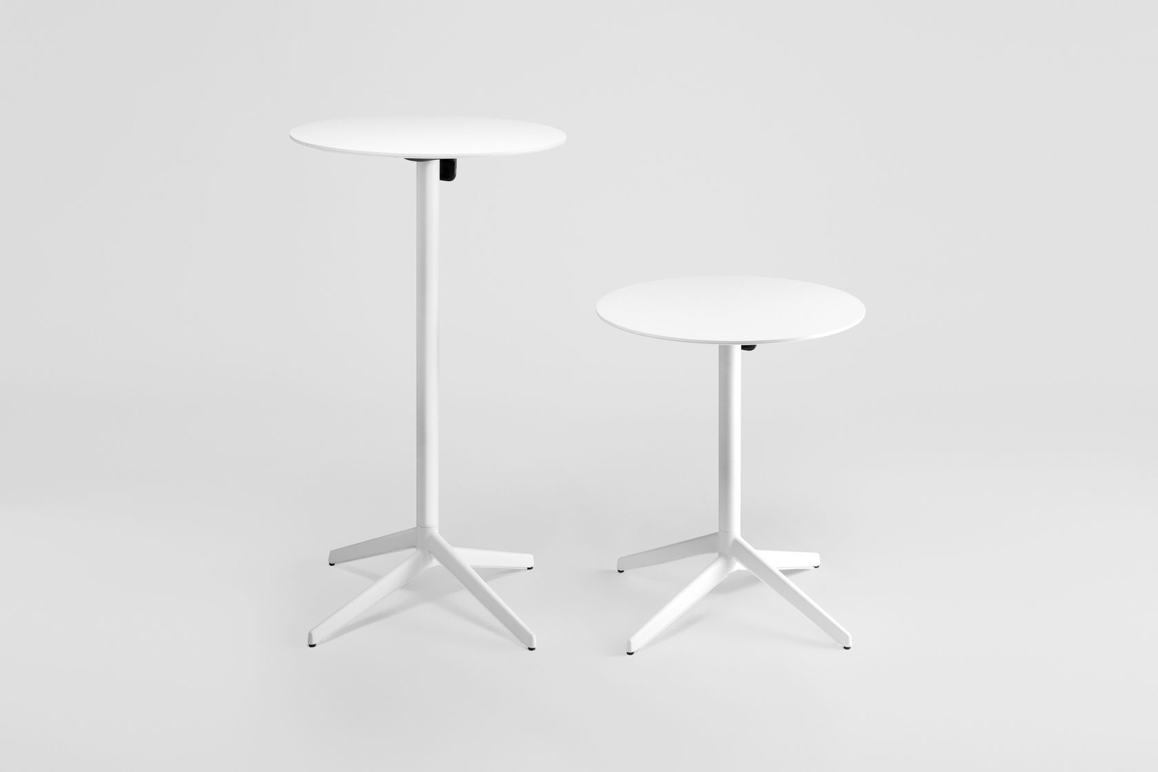 PILE Round drop-leaf high table By ENEA | design Estudi Manel Molina