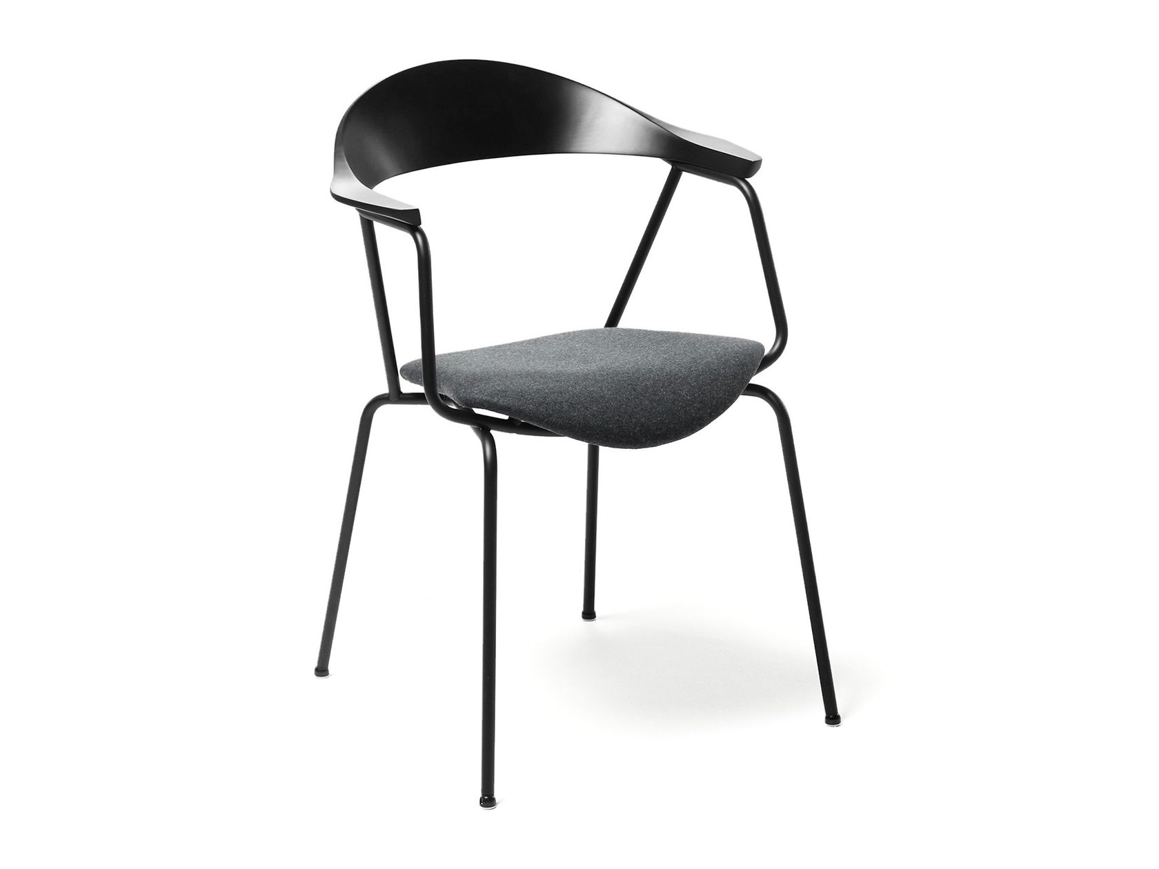 PIUN | Chair with integrated cushion By prostoria design Grupa Studio