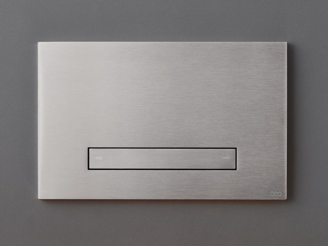 PLA 05 Flush plate / toilet-jet handspray By Ceadesign | design ...