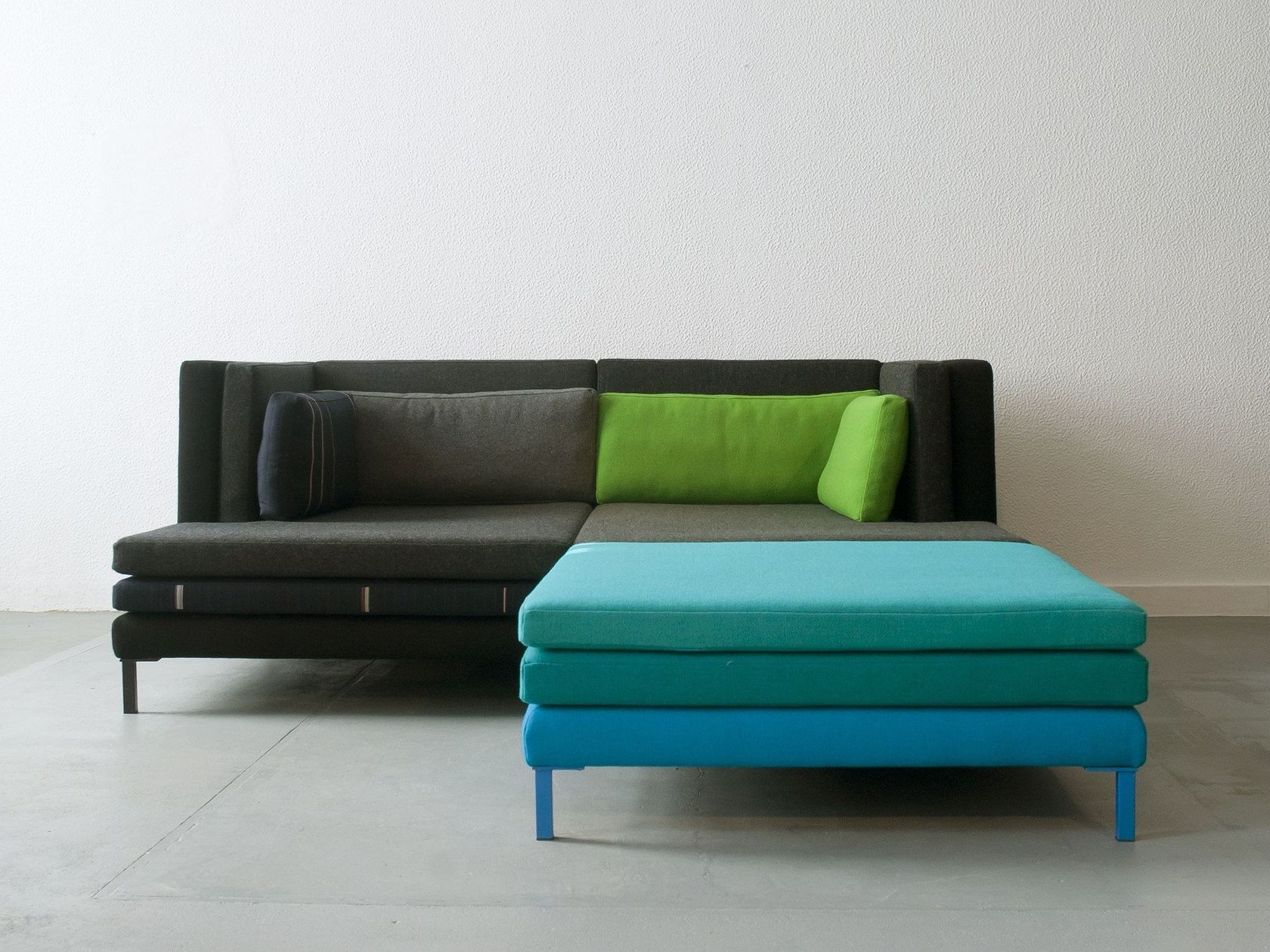 Canapé modulable en tissu LAYER By Branca Lisboa design Marco Sousa Santos