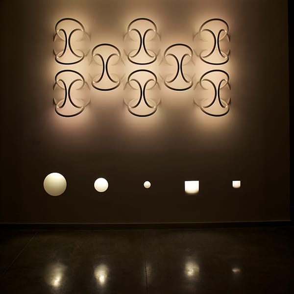 WALL PIERCING | Wall lamp By Flos design Ron Gilad
