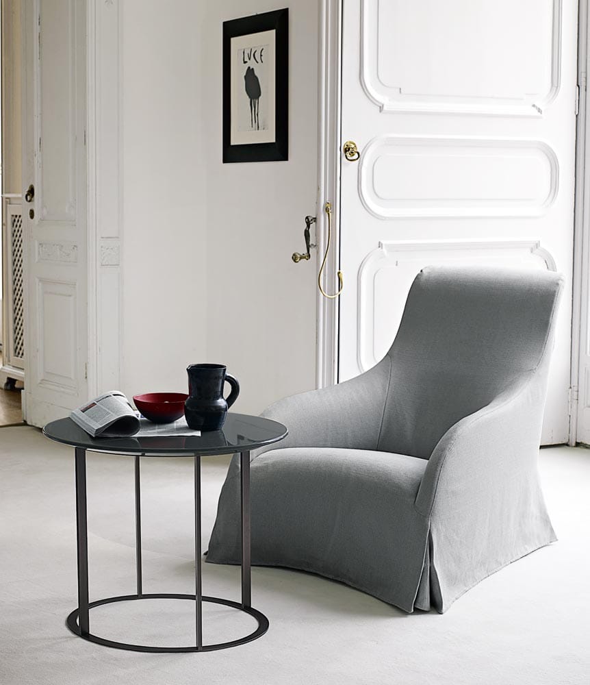 PATHOS | Round coffee table By Maxalto design Antonio Citterio