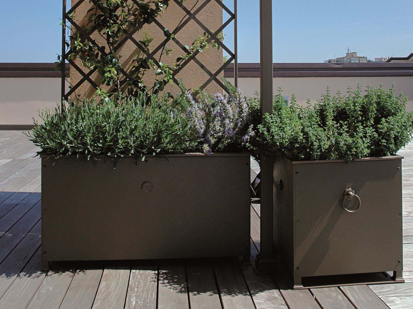 Garden partition By UNOSIDER