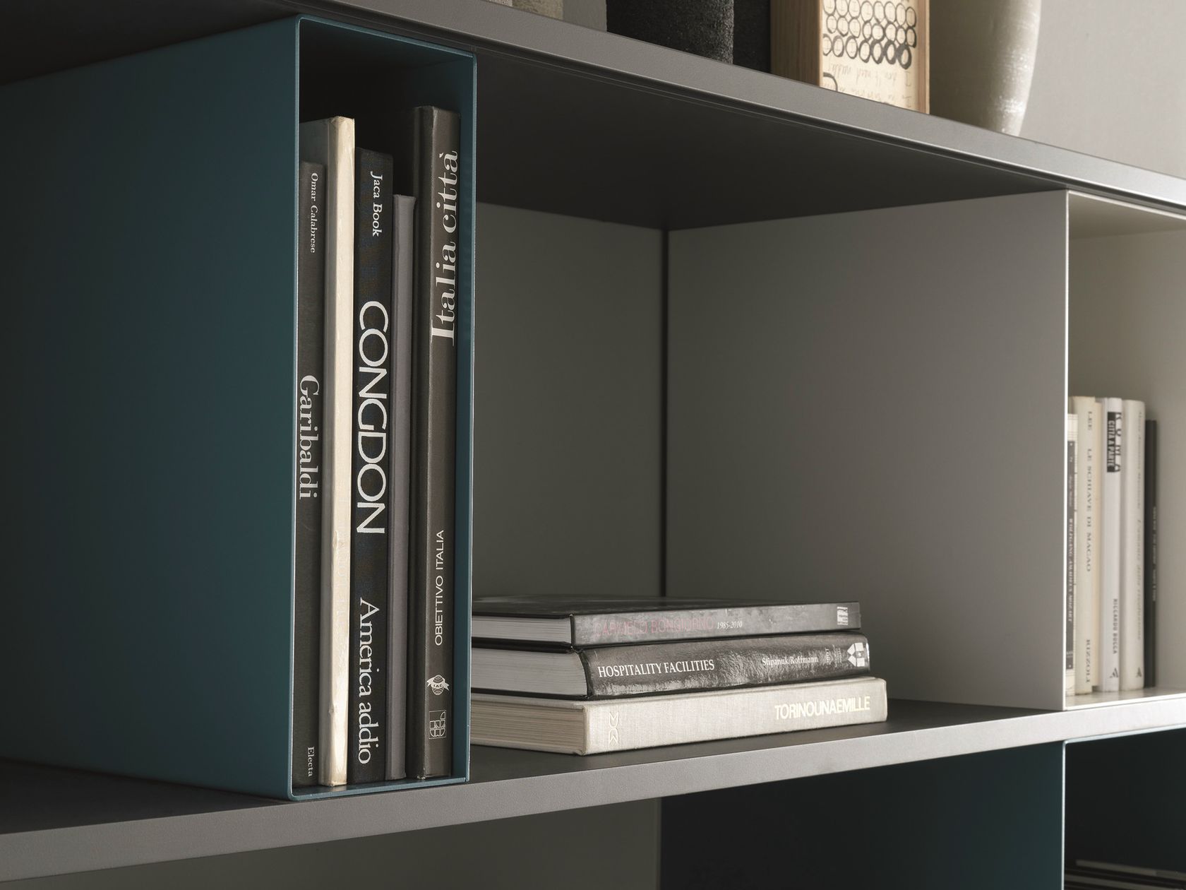 URBAN | Storage wall By MisuraEmme design Iriam Bettera