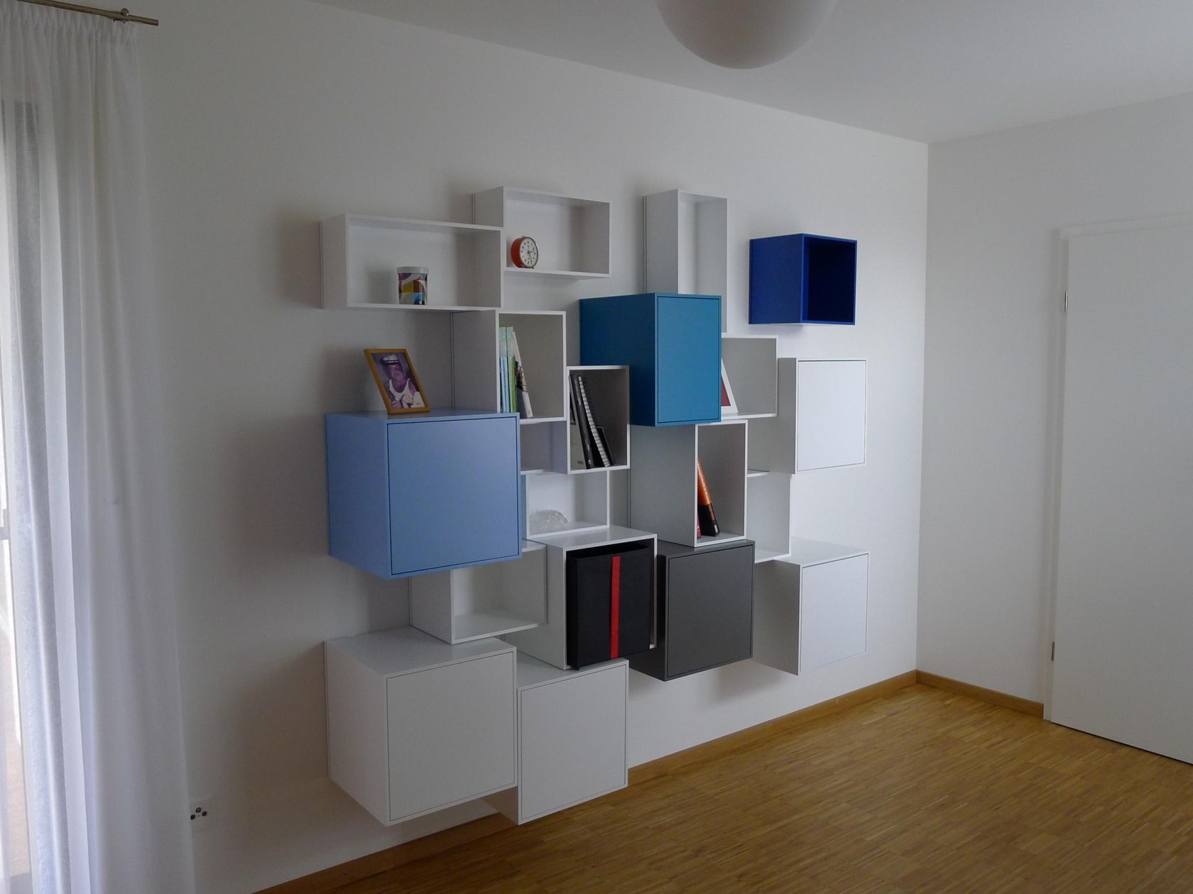 CUBIT Modular book shelves & Customer inspiration By Cubit by Mymito