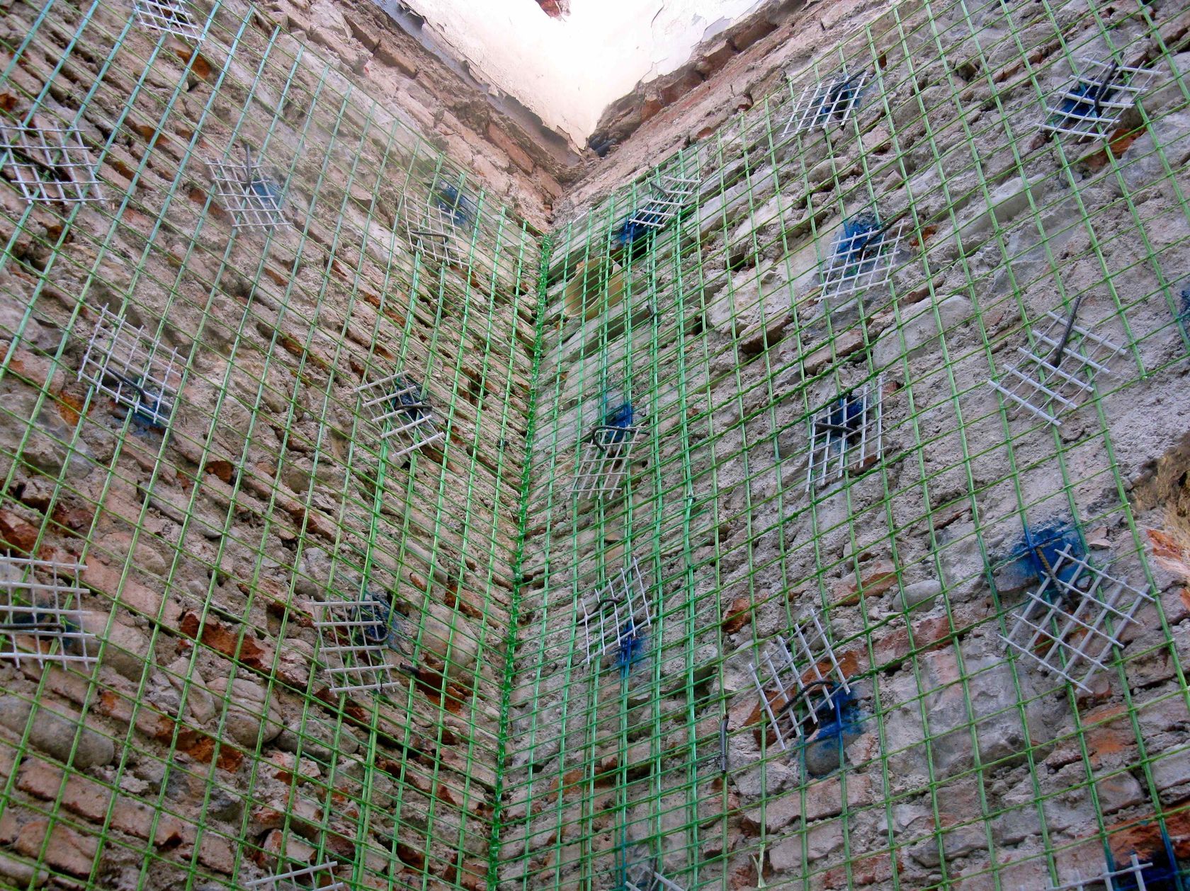 FIBREBUILD | Masonry FRP reinforcing mesh for masonry By Fibre Net