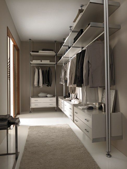 MIRIA UP walk-in wardrobe By GAROFOLI