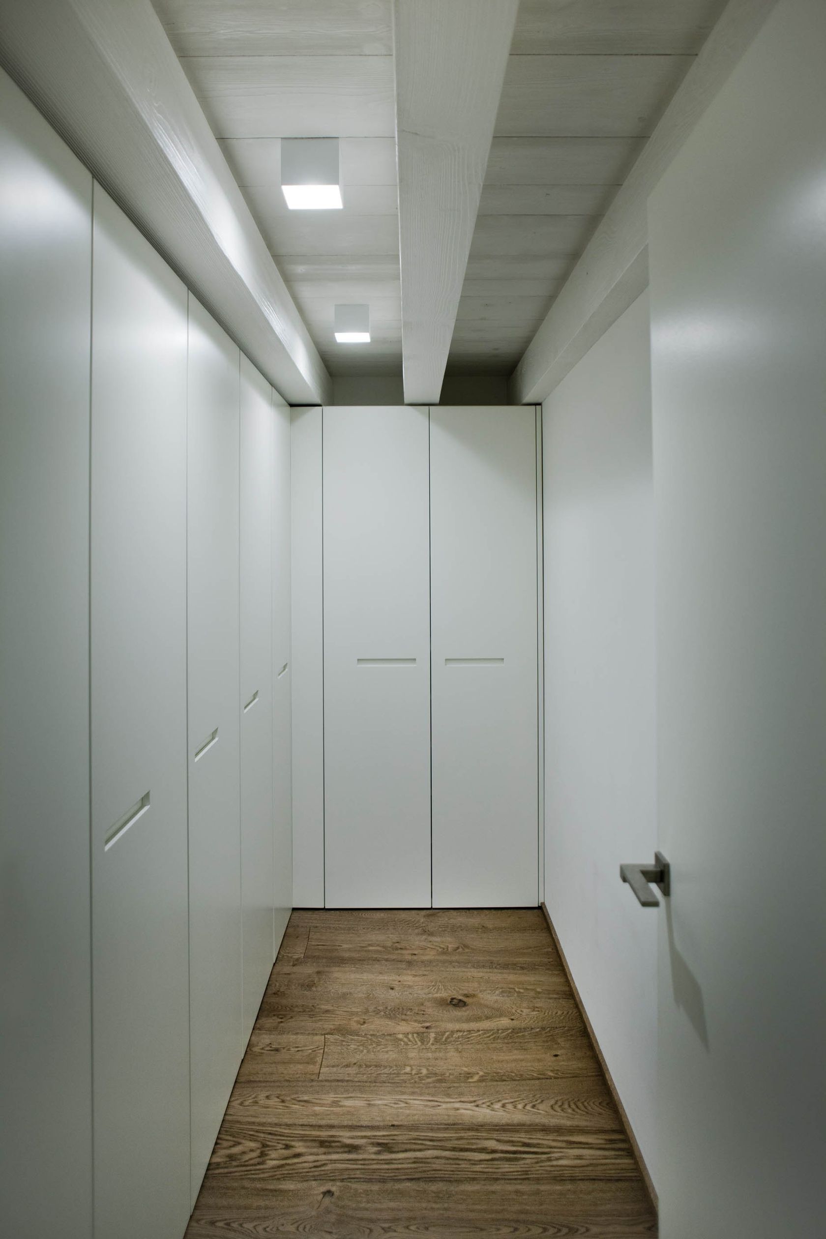 LED metal ceiling light BOX BIG By Olev