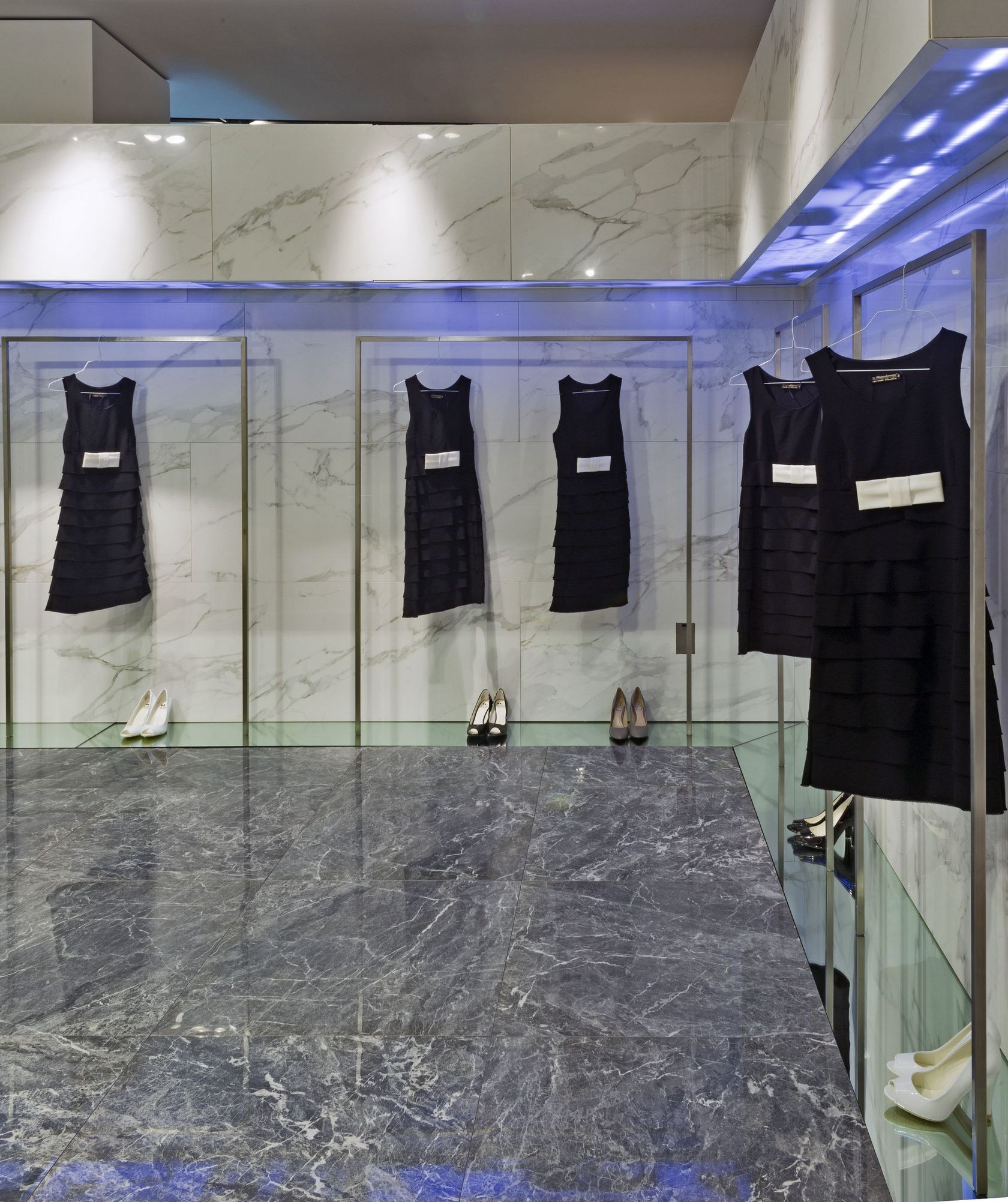ANIMA GRAPHITE Porcelain stoneware wall/floor tiles with marble effect ...