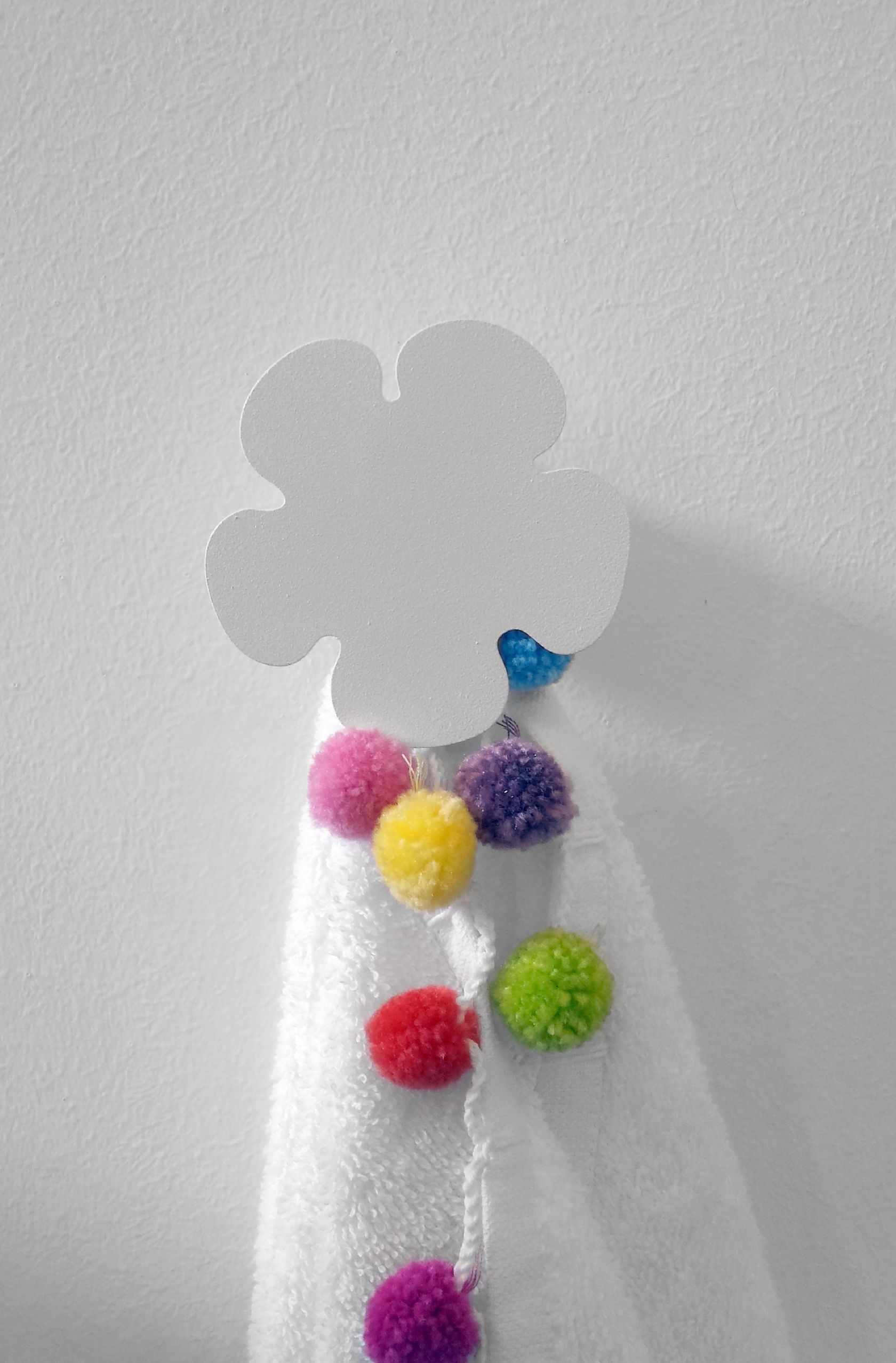KIDS | Coat rack for children By mg12 design Monica Freitas Geronimi