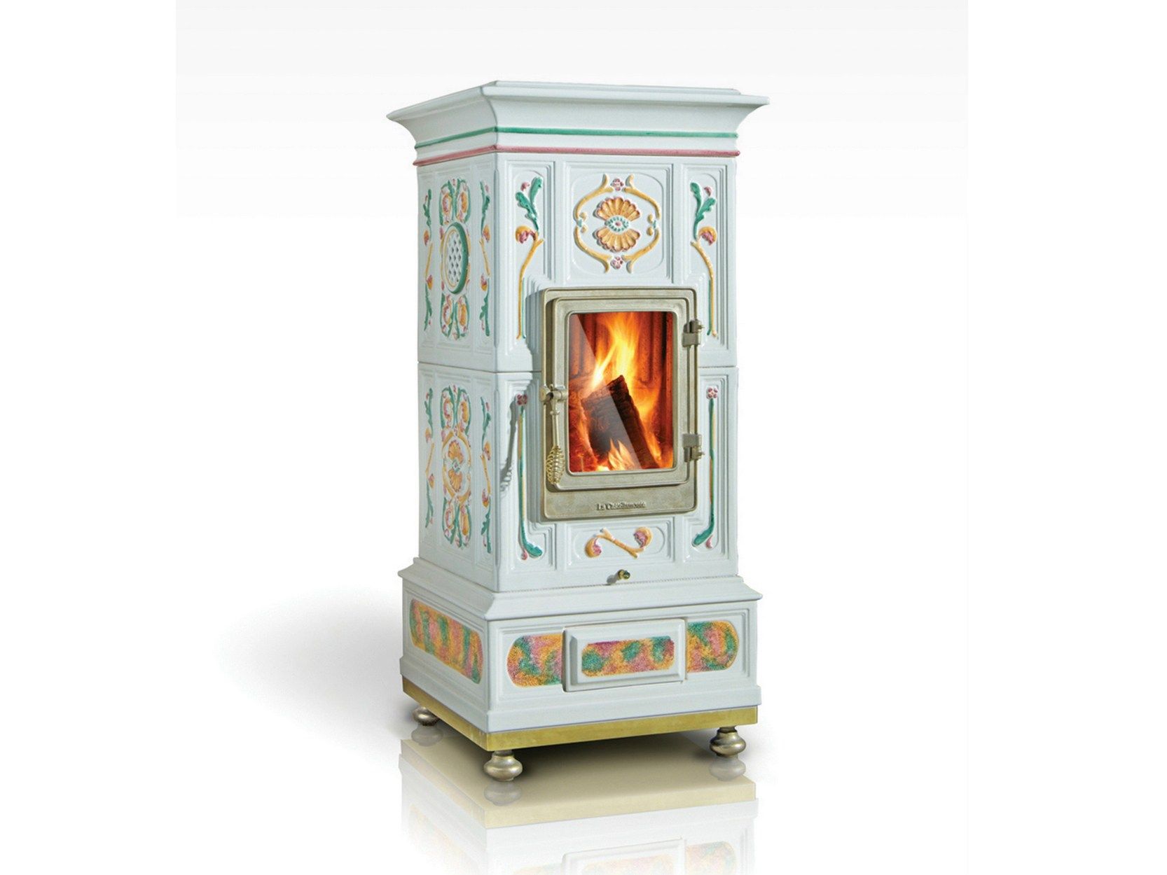 VIENNA | Stove Wood-burning ceramic stove By LA CASTELLAMONTE