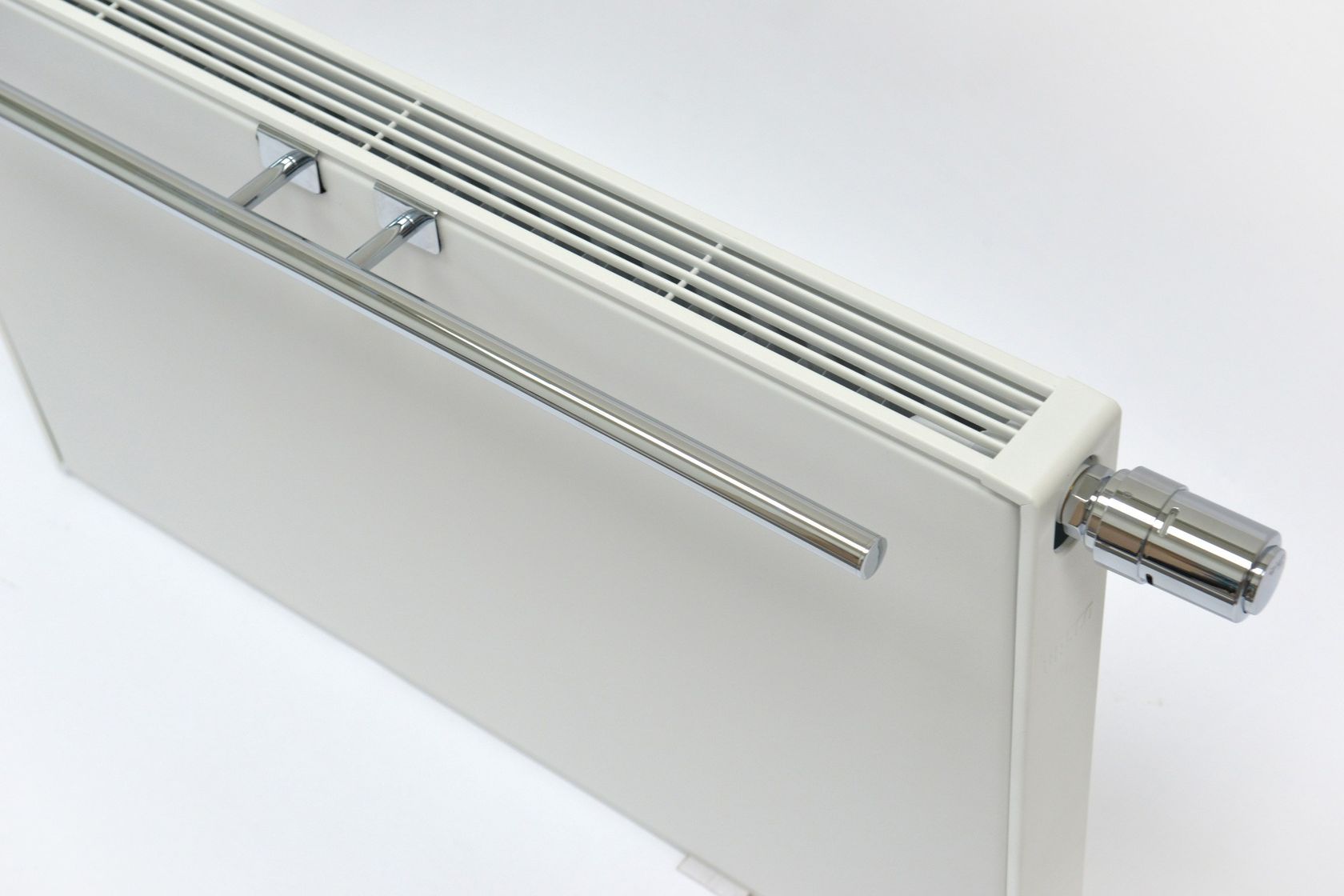 Horizontal steel panel radiator FLAT LINE By VASCO