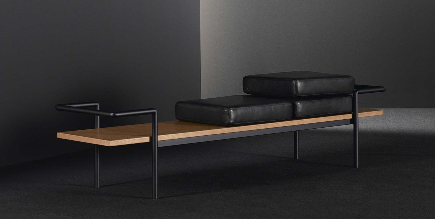 T904 Bench By Poltrona Frau
