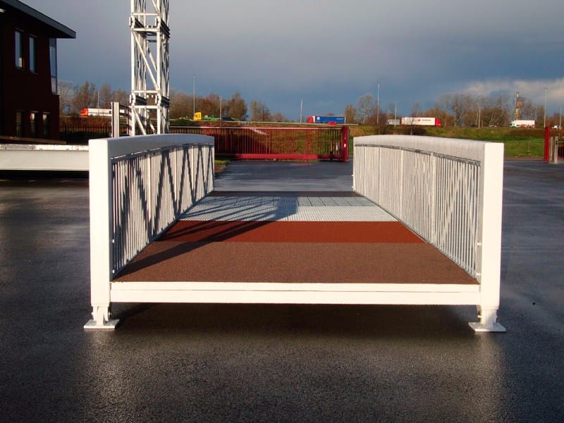 Ponte e pontone modulare JANSON CUSTOMIZED SOLUTIONS By Janson Bridging
