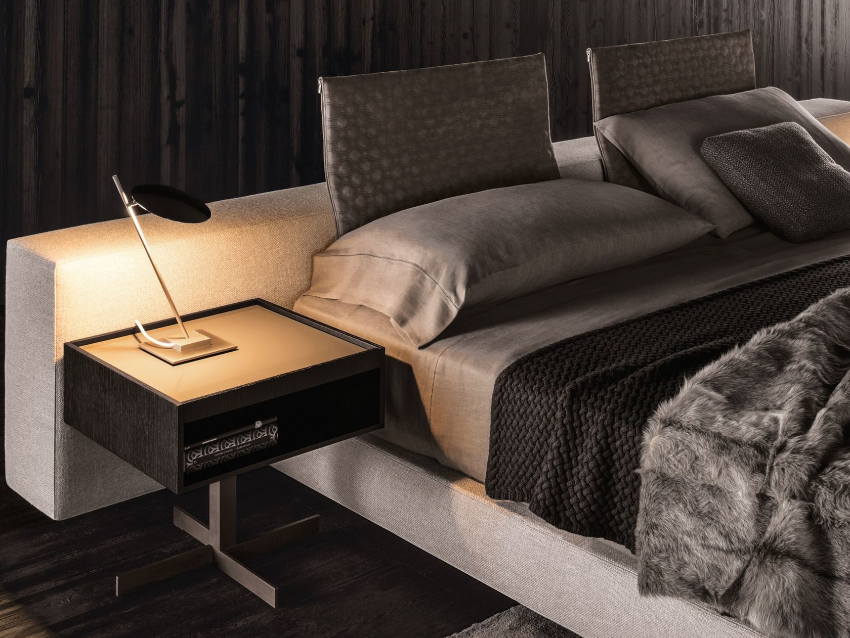 YANG BED Letto By Minotti | design Rodolfo Dordoni
