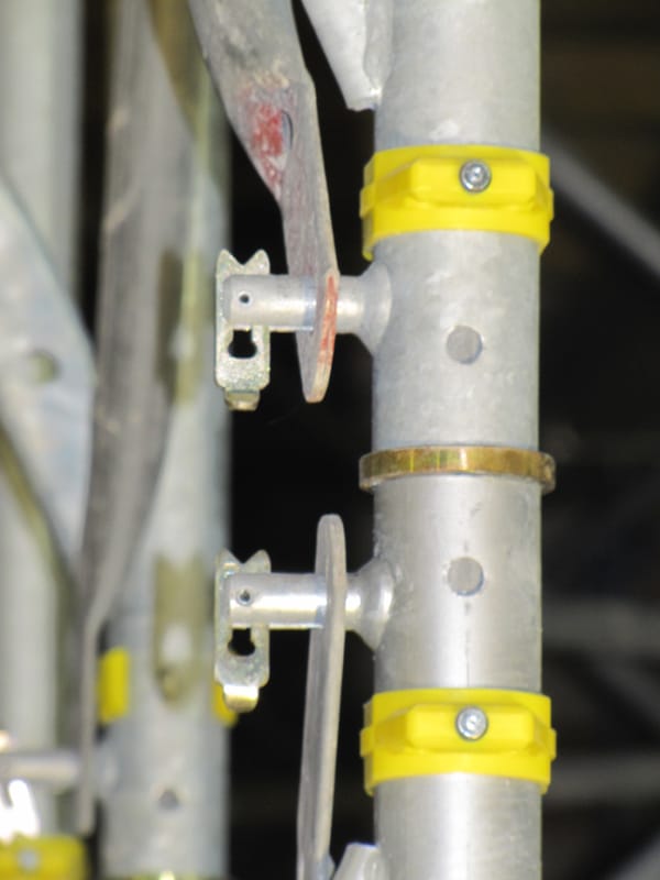 Étais Staxo 40 By Doka Italia