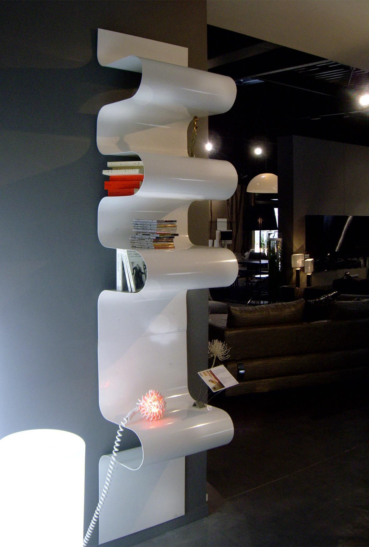 WAVE Aluminium wall shelf By VIDAME EDITIONS