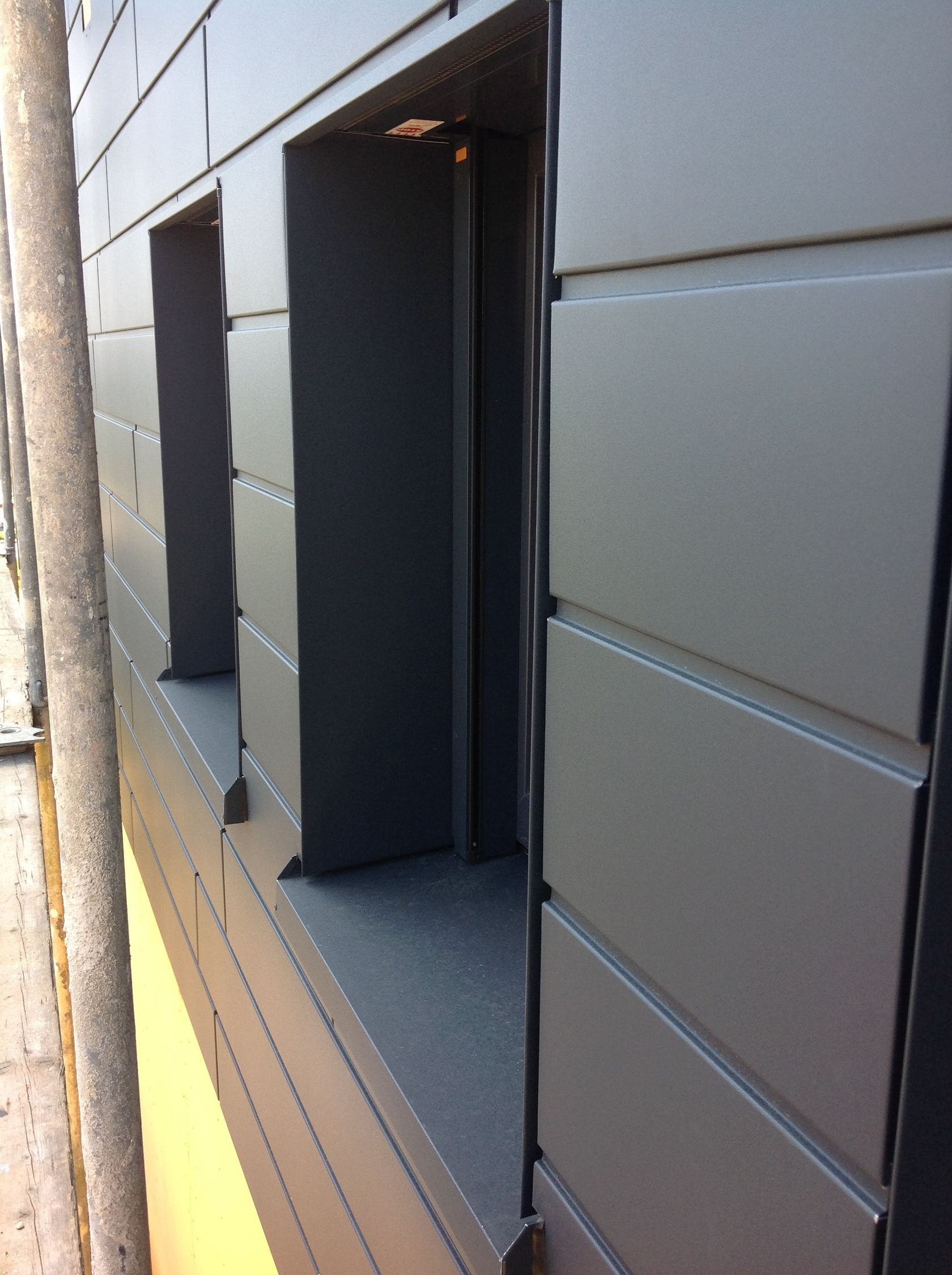 Lamas de aluminio para fachadas ventiladas SIDING By PREFA ITALIA