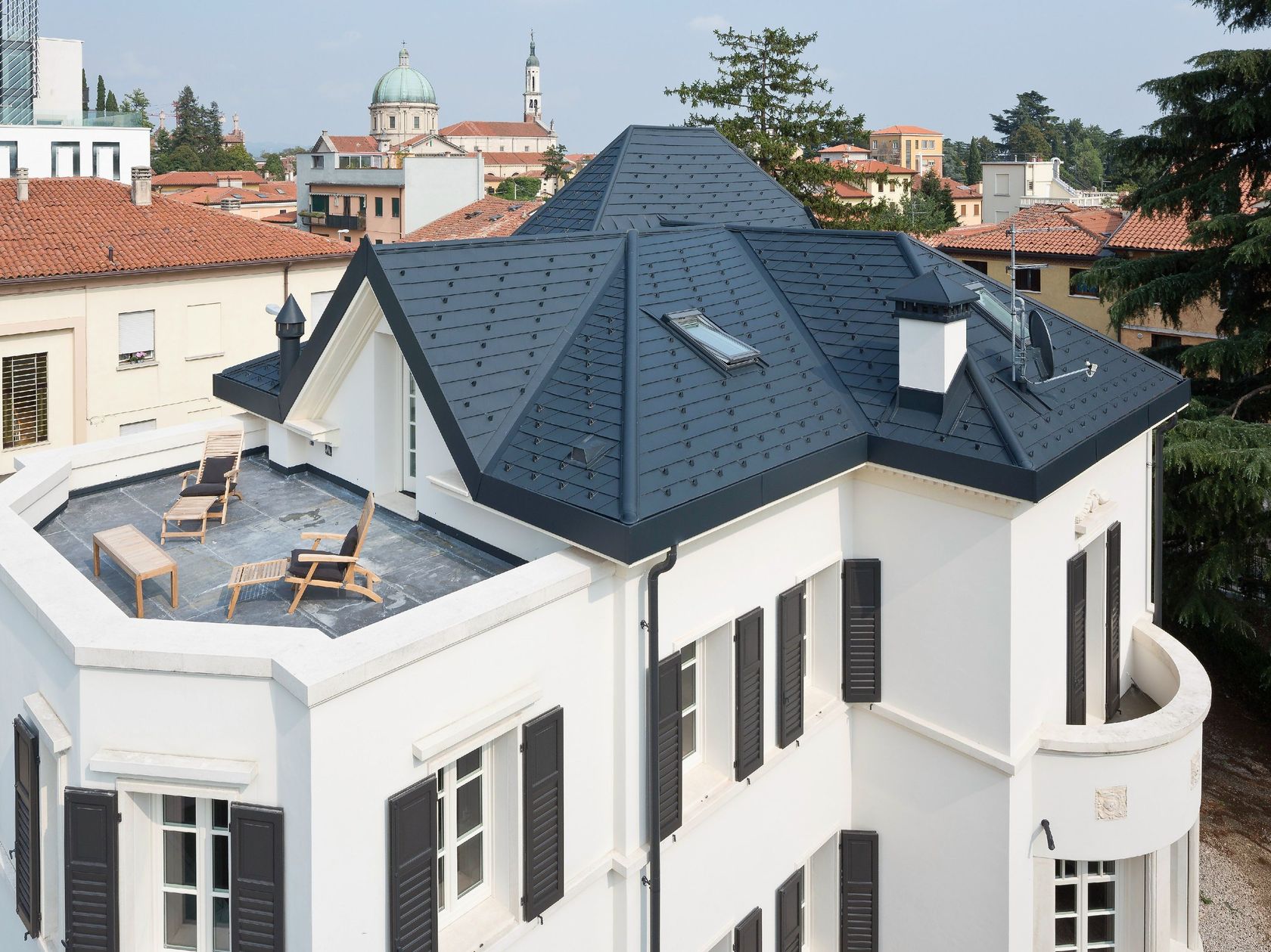 Aluminium roof shingle By PREFA ITALIA
