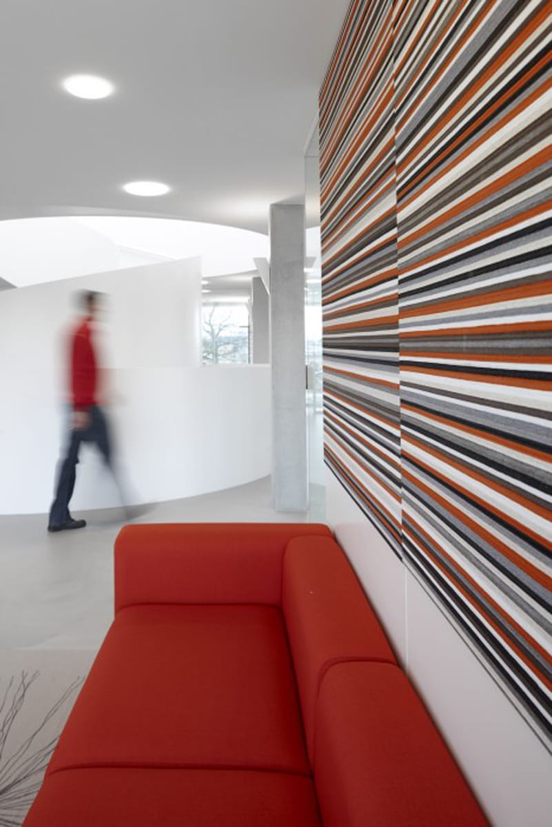 BuzziBrickBack By BuzziSpace